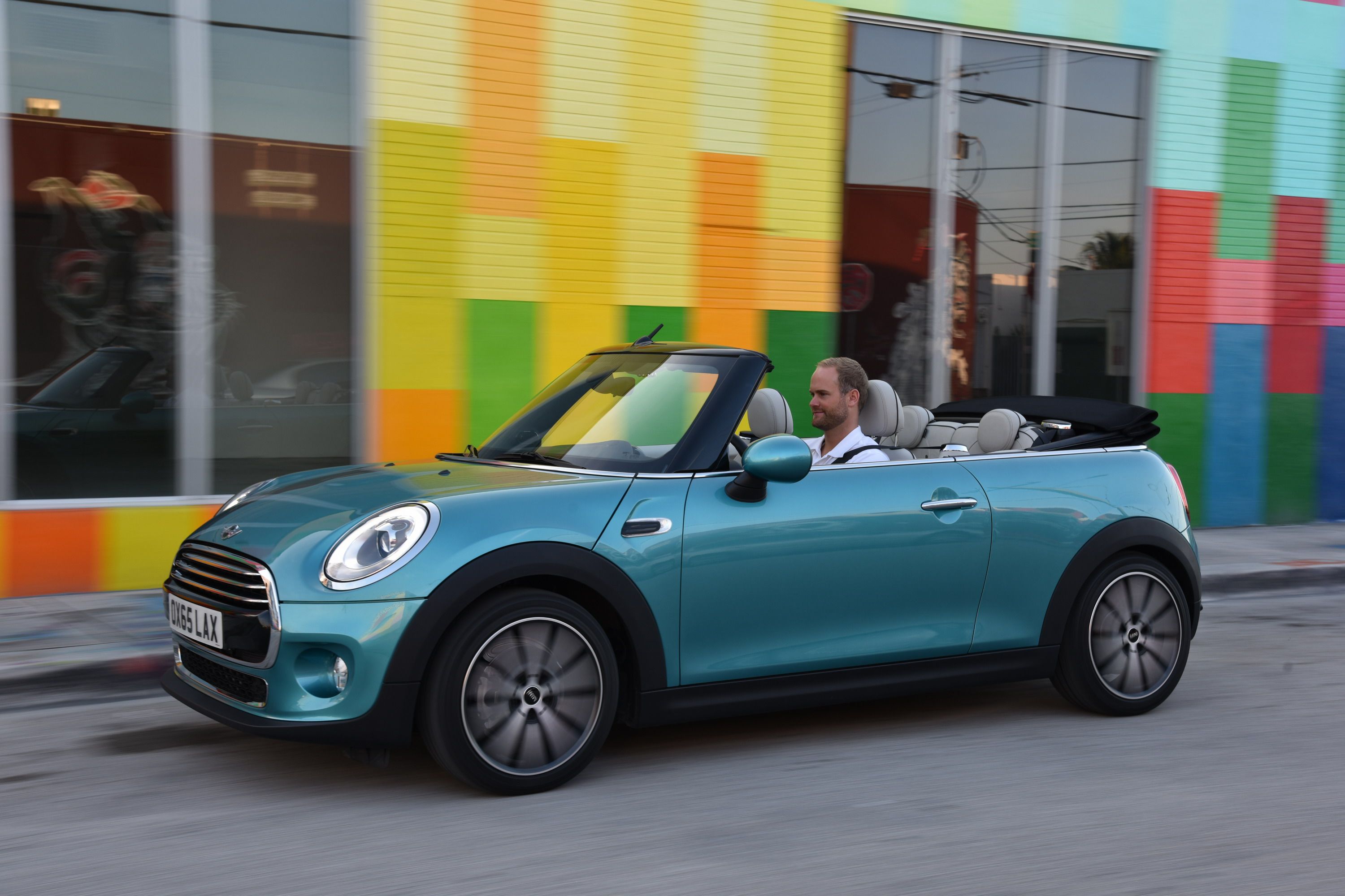 2016 Mini Convertible Unveiled