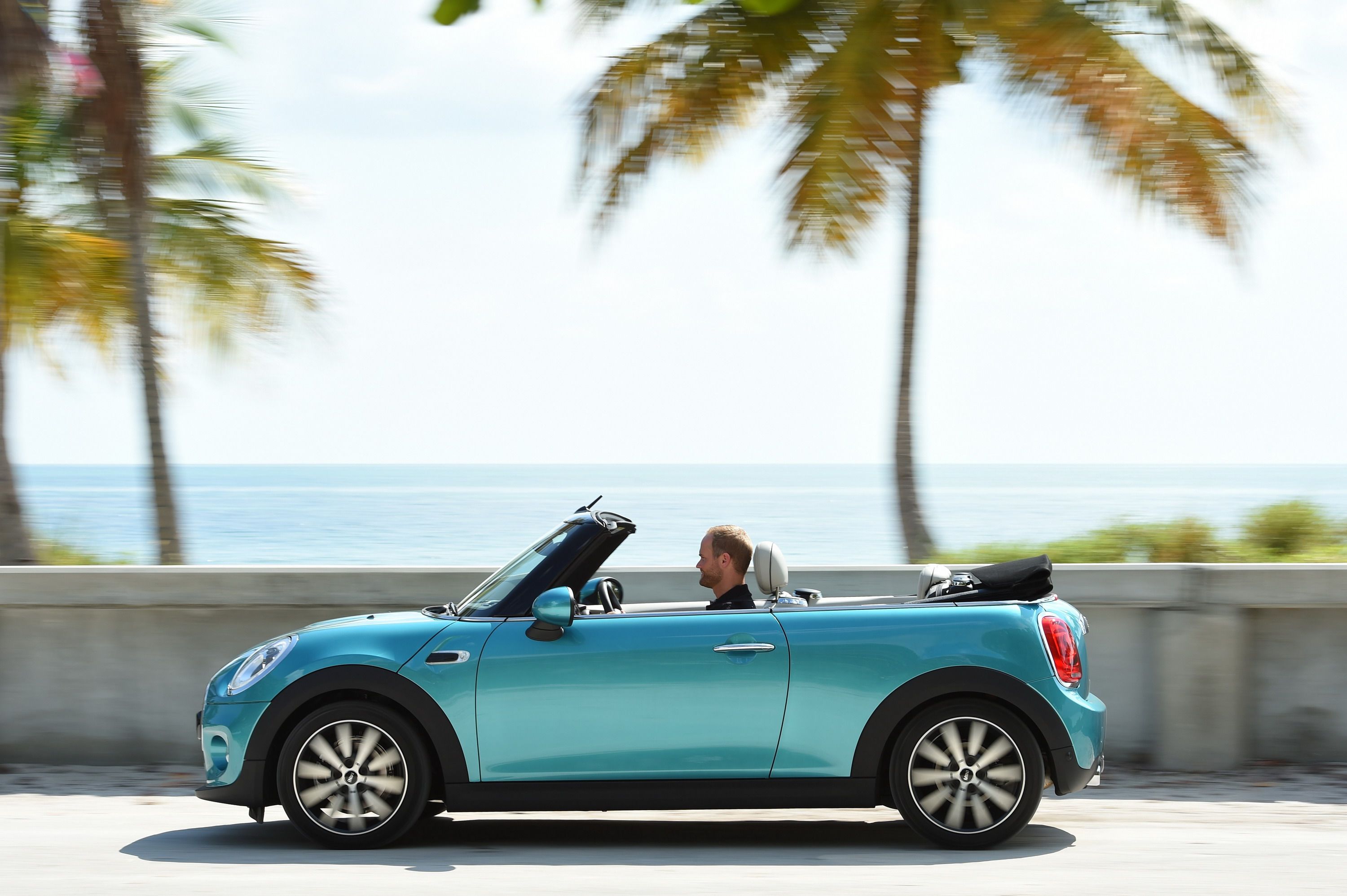 2016 Mini Convertible Unveiled