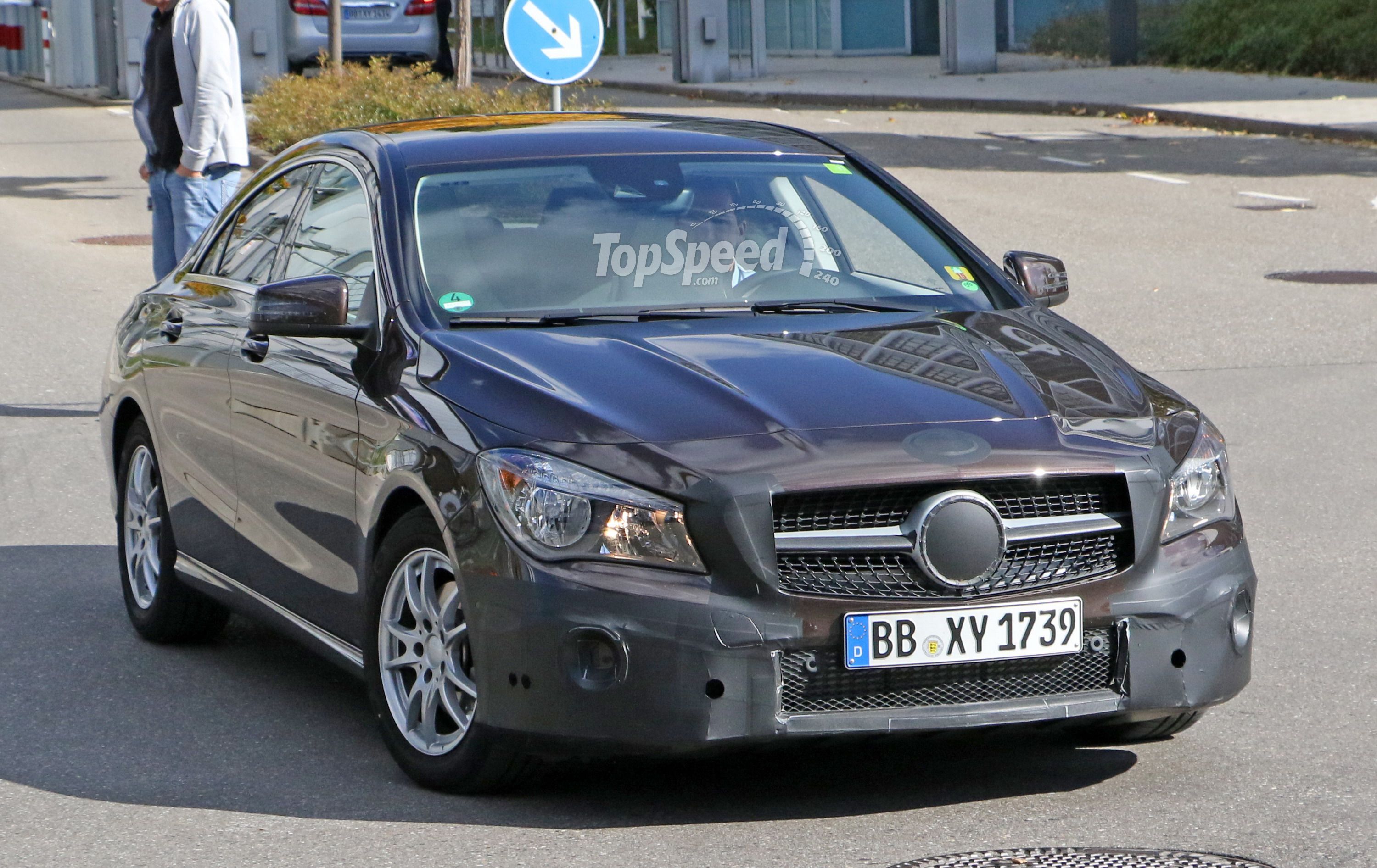 2017 Mercedes-Benz CLA