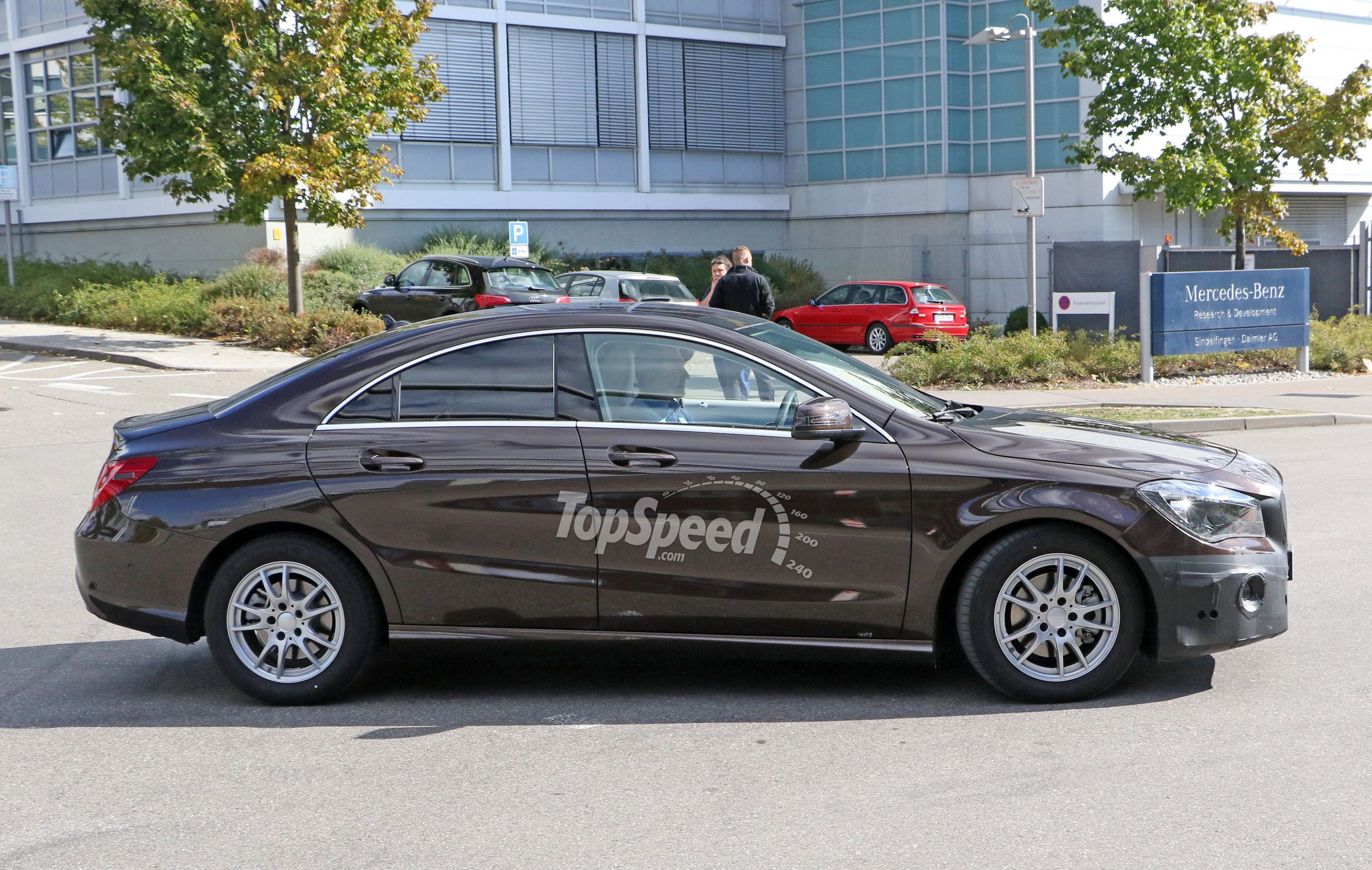 2017 Mercedes-Benz CLA