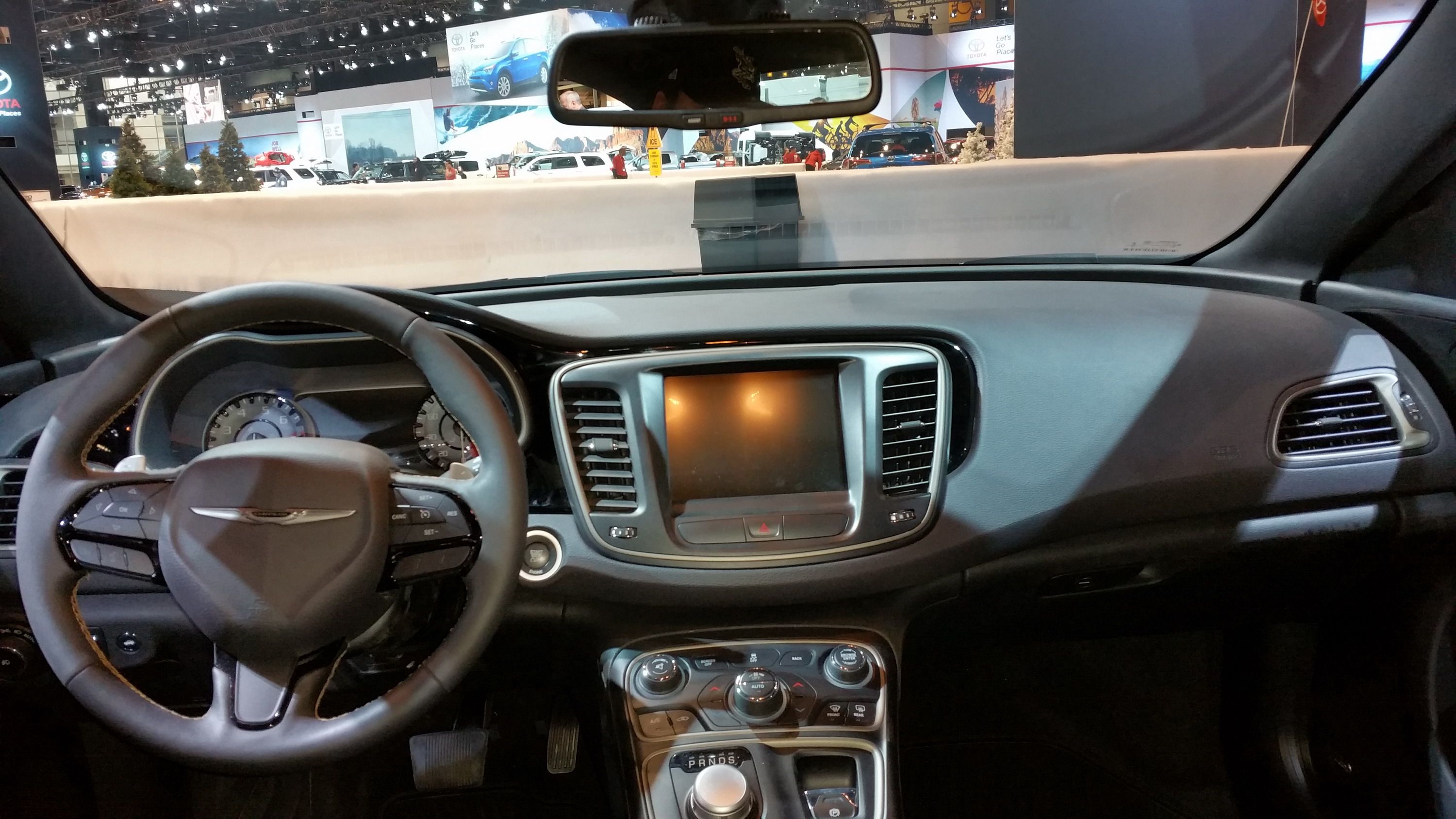 2016 Chrysler 200S Alloy Edition