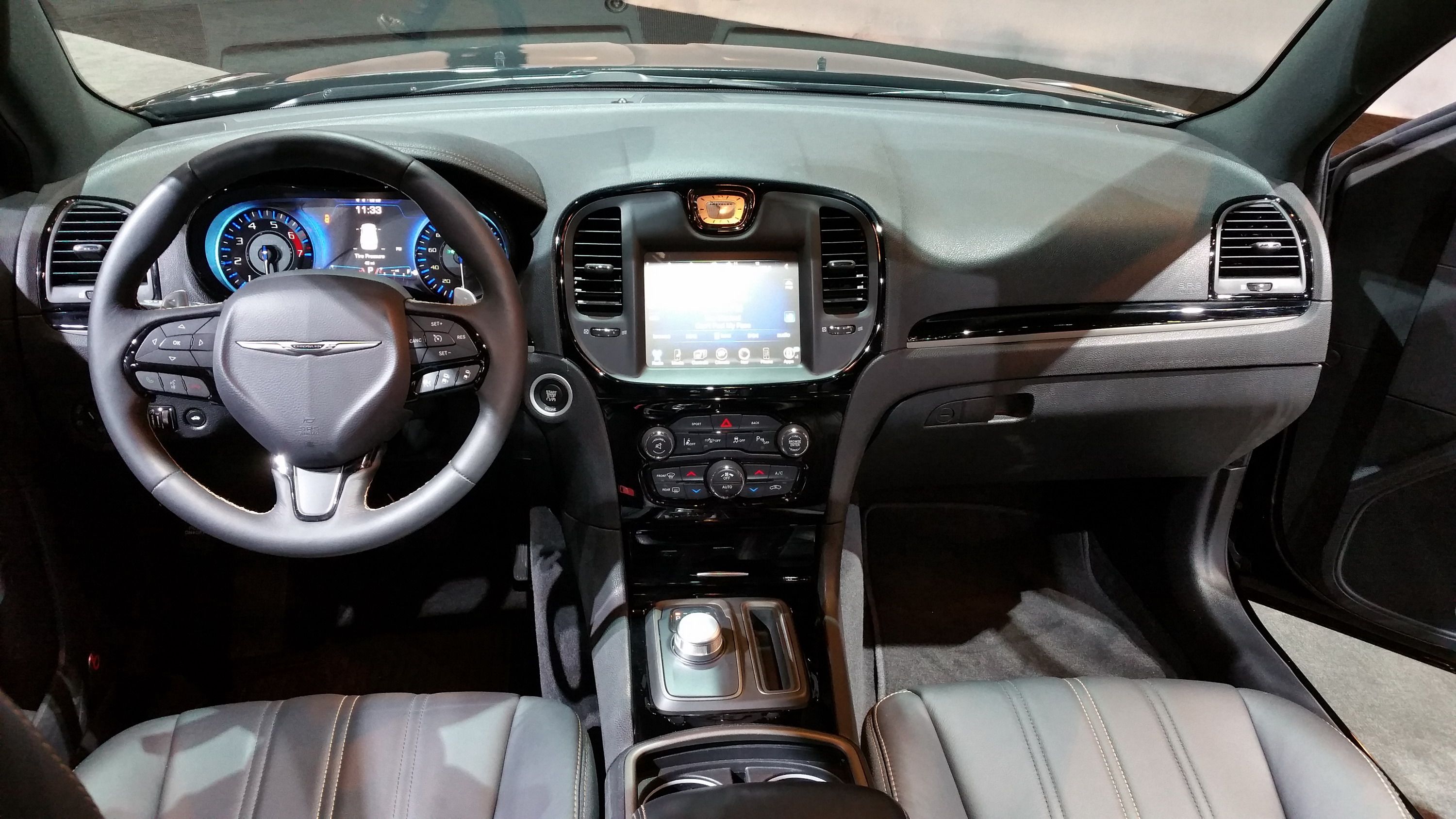 2016 Chrysler 300S Alloy Edition