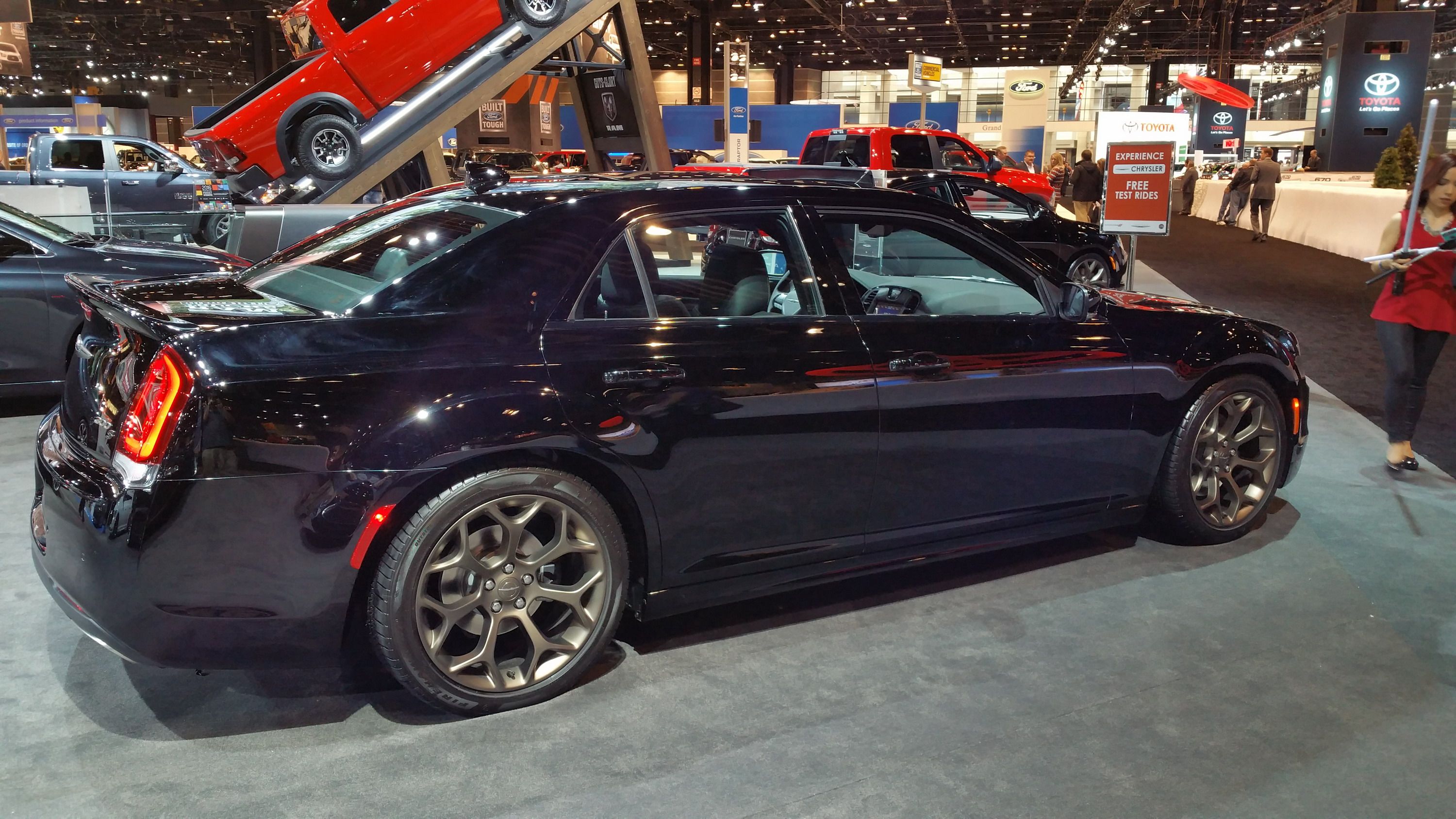 2016 Chrysler 300S Alloy Edition