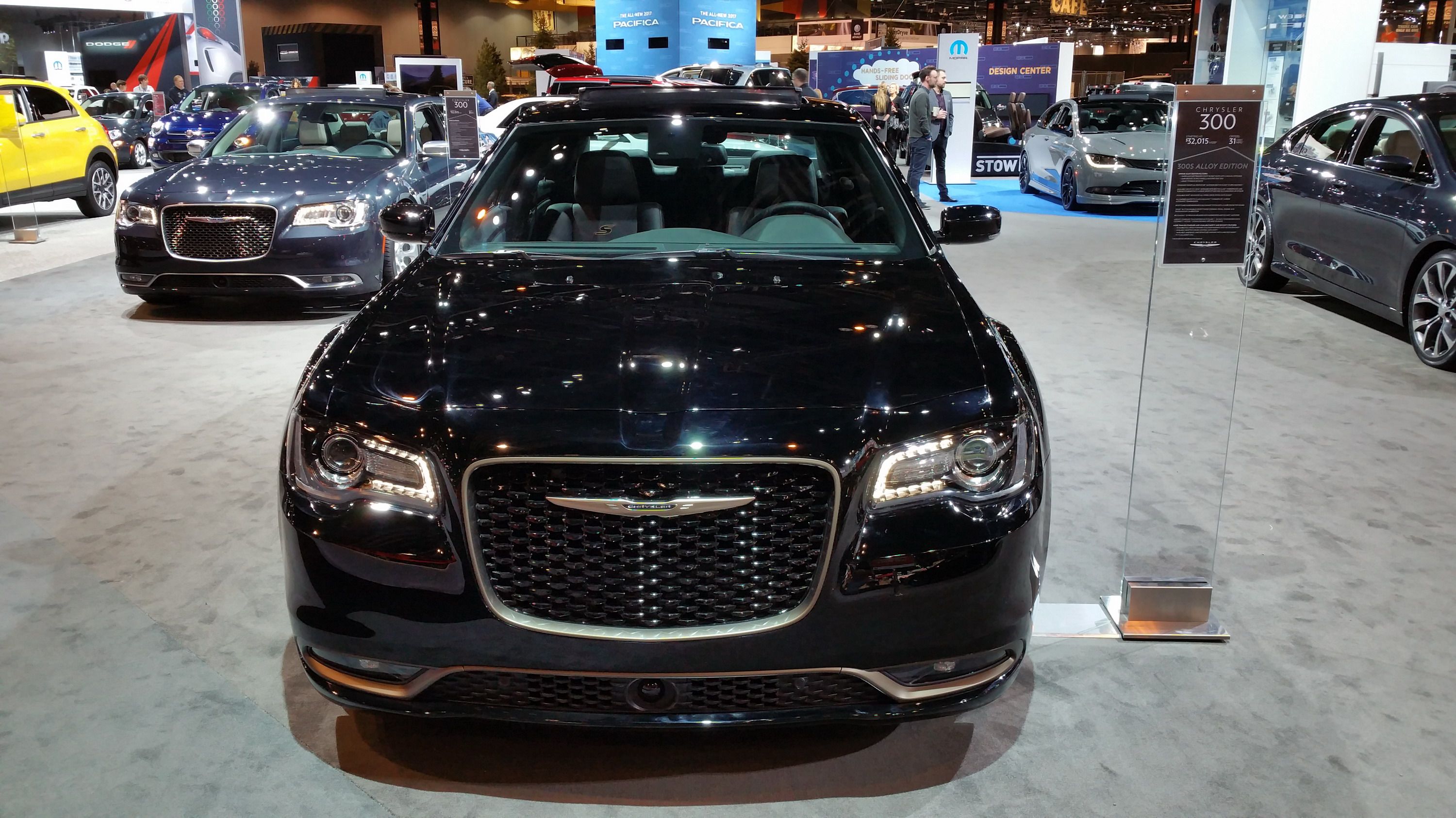 2016 Chrysler 300S Alloy Edition
