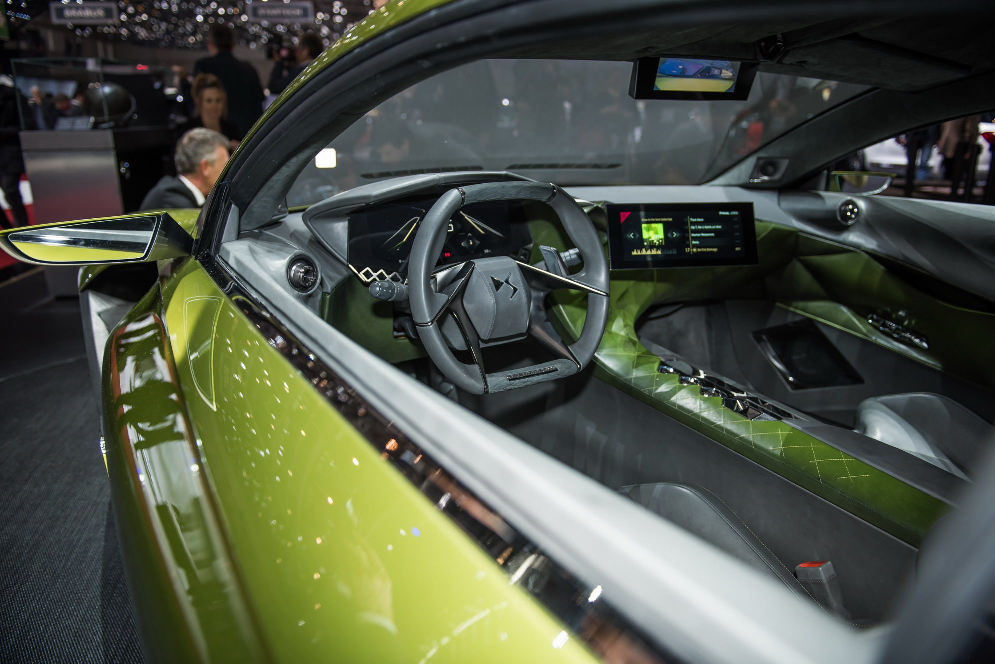 2016 DS E-Tense Concept