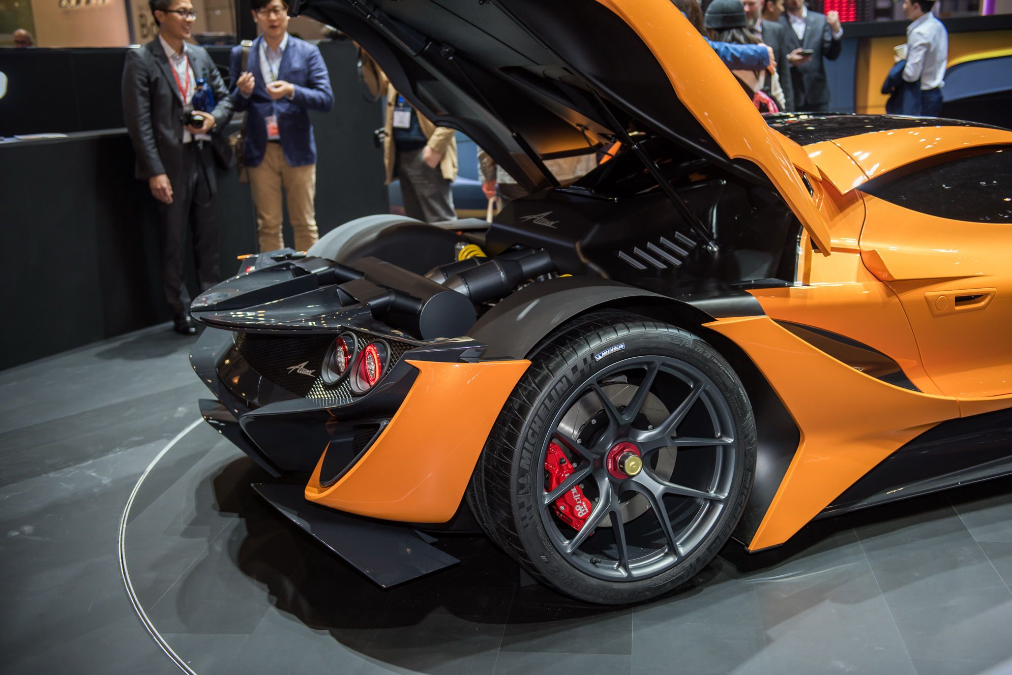 2016 Apollo Arrow