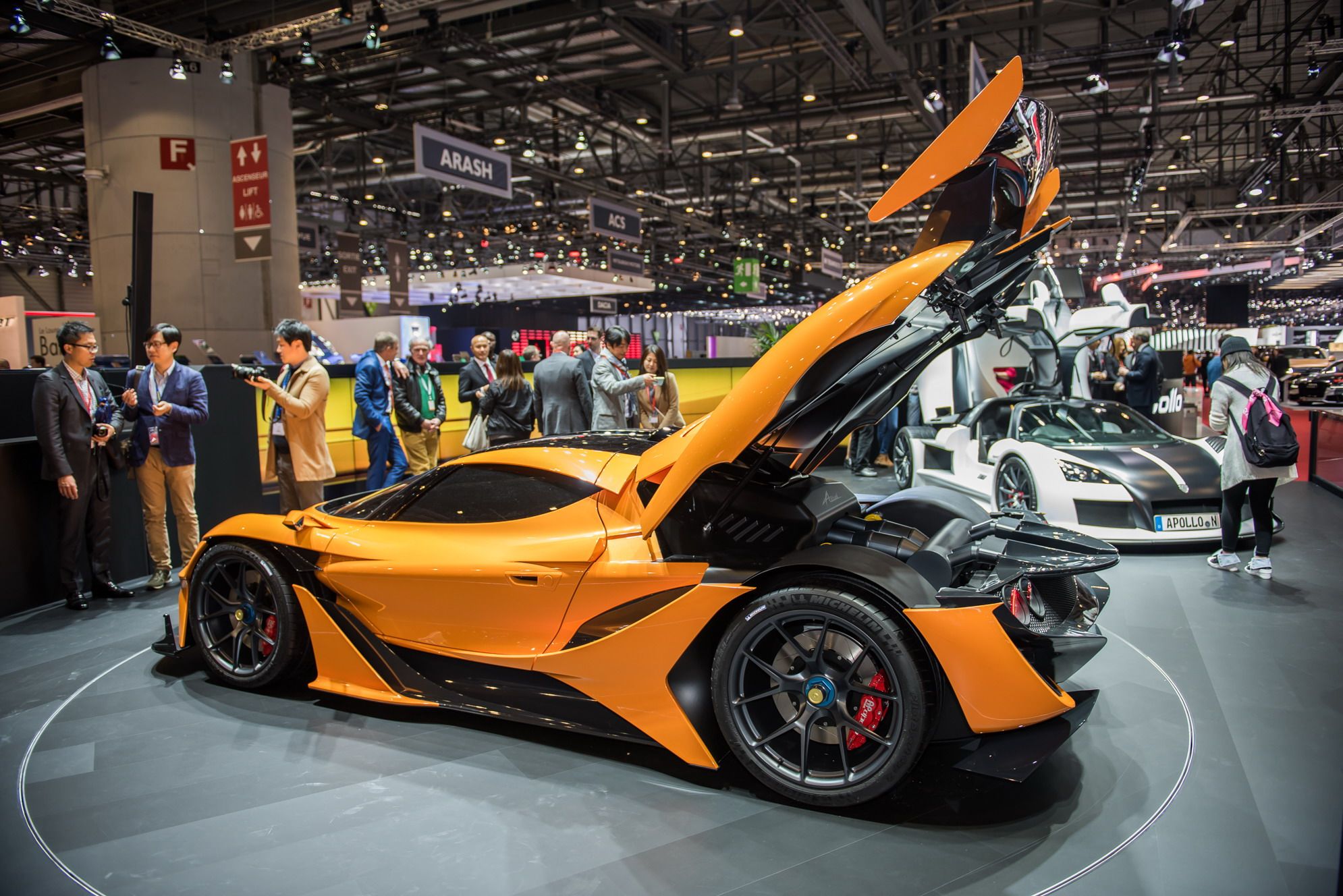 2016 Apollo Arrow