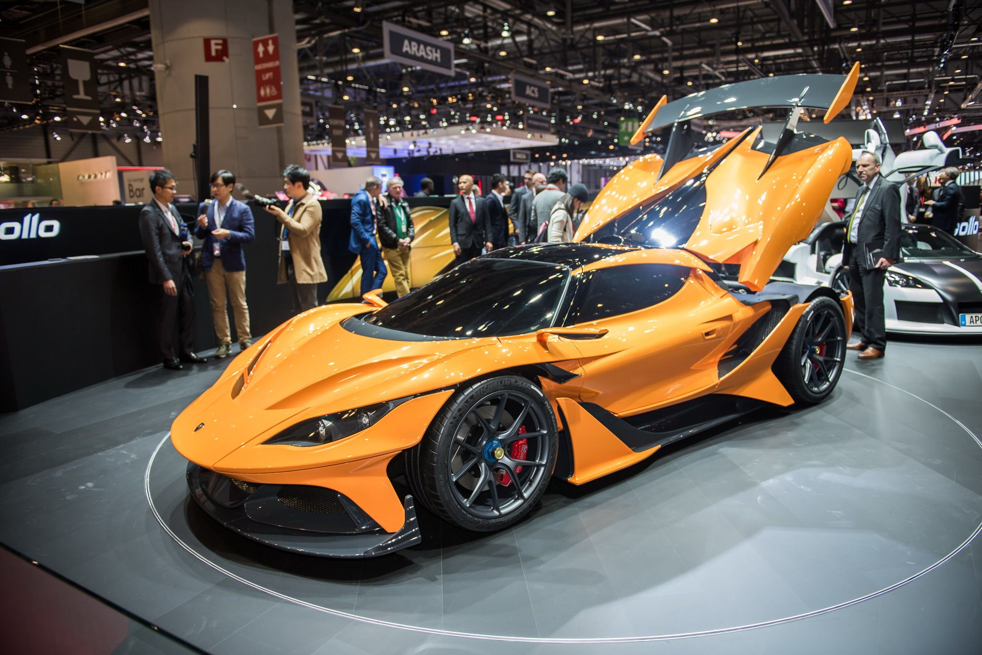 2016 Apollo Arrow