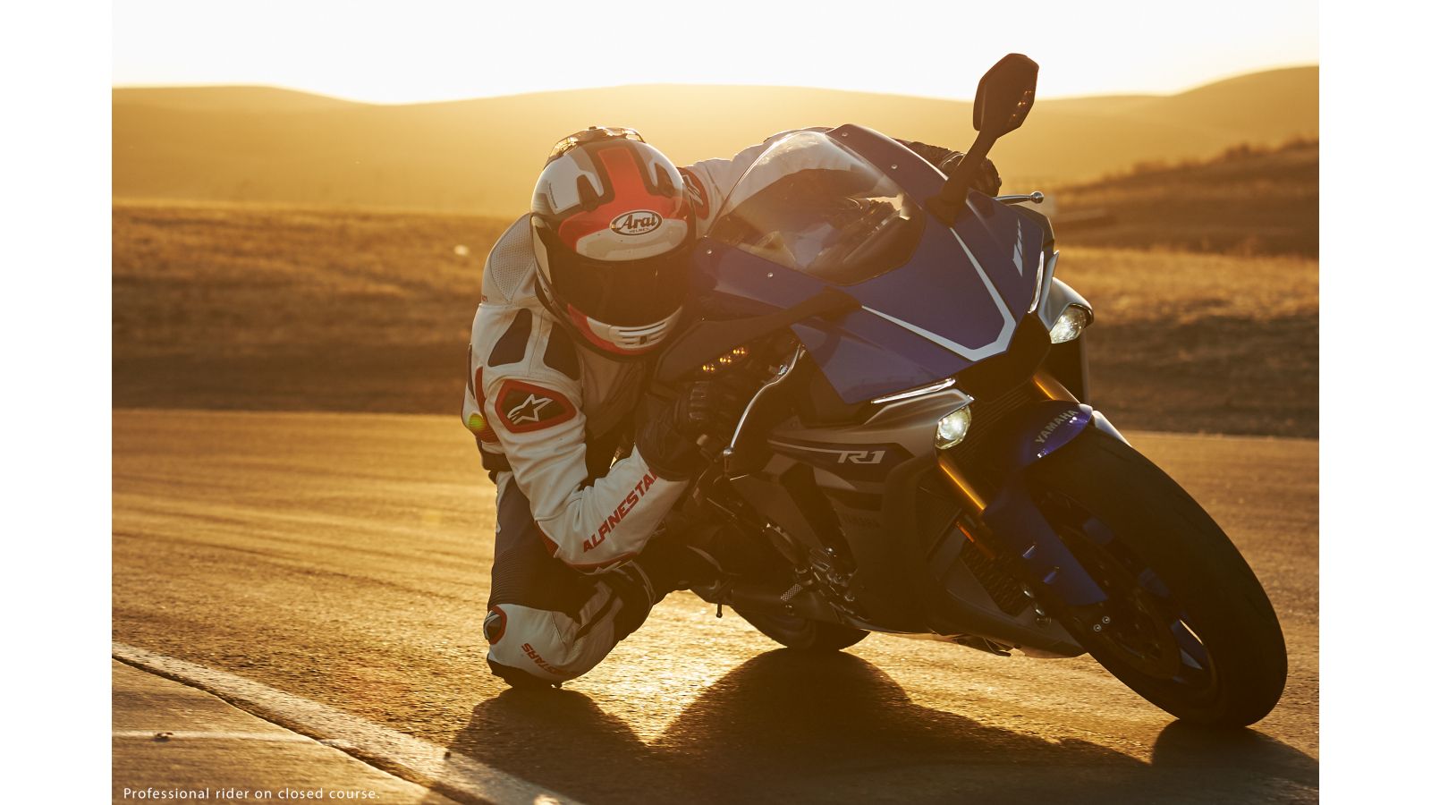 2016 - 2017 Yamaha YZF-R1 / YZF-R1S / YZF-R1M