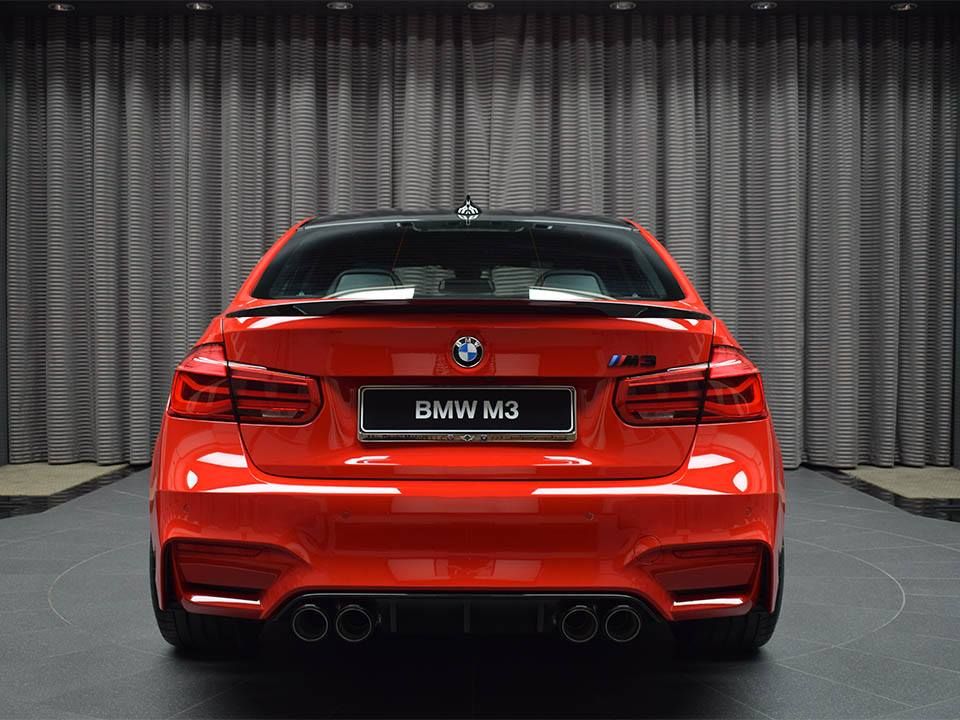 BMW M3 Looks Amazing Wearing Ferrari Red Paint