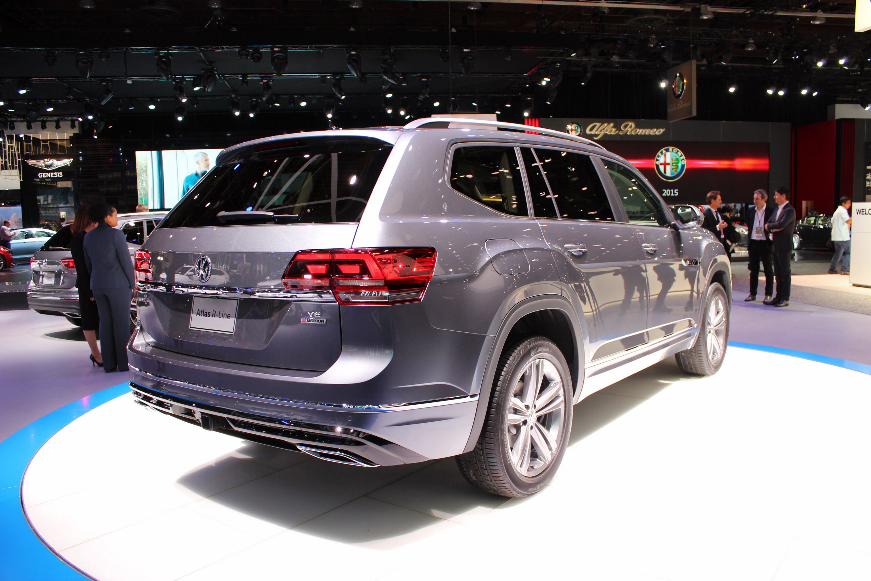 2017 Volkswagen Atlas R-Line