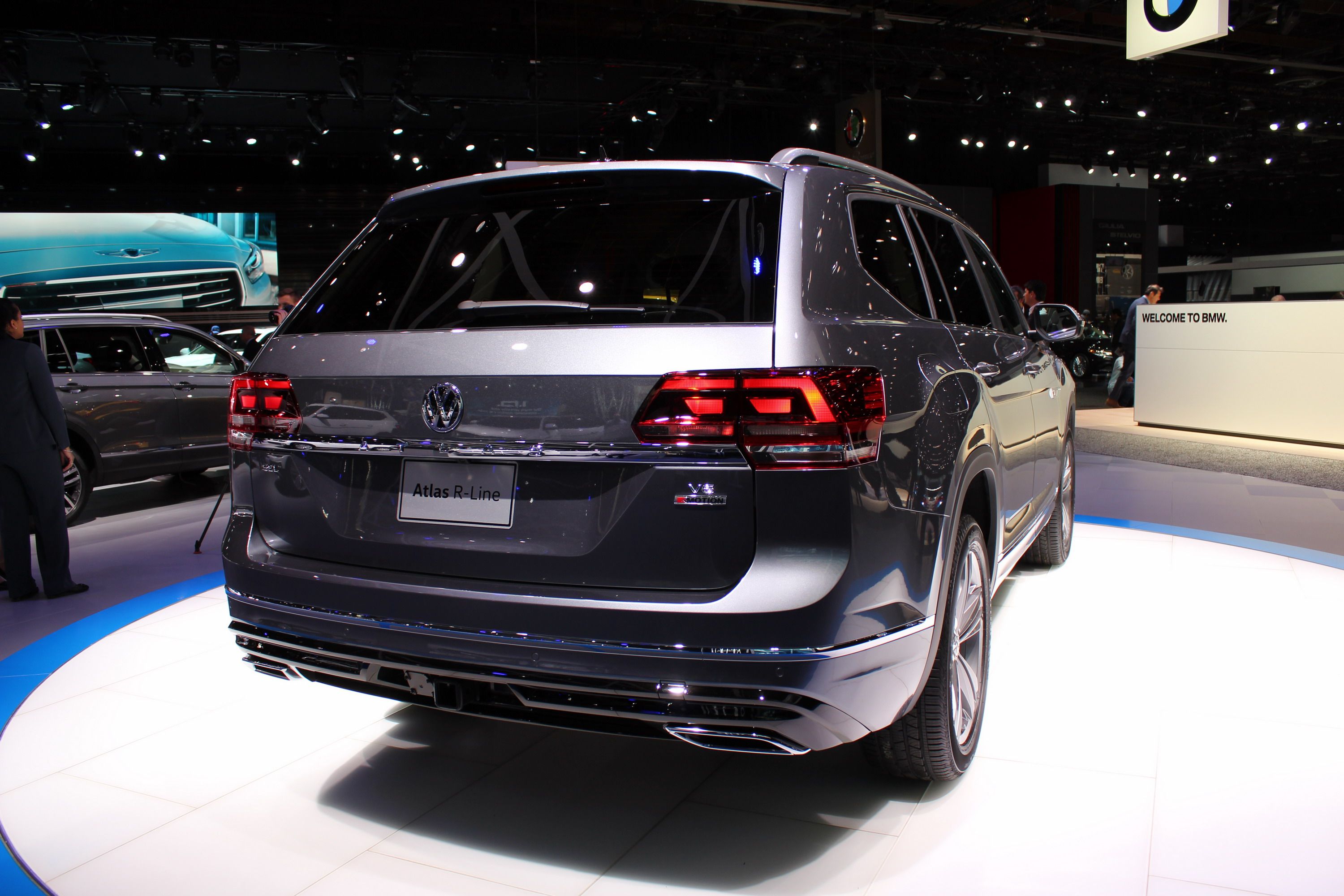 2017 Volkswagen Atlas R-Line