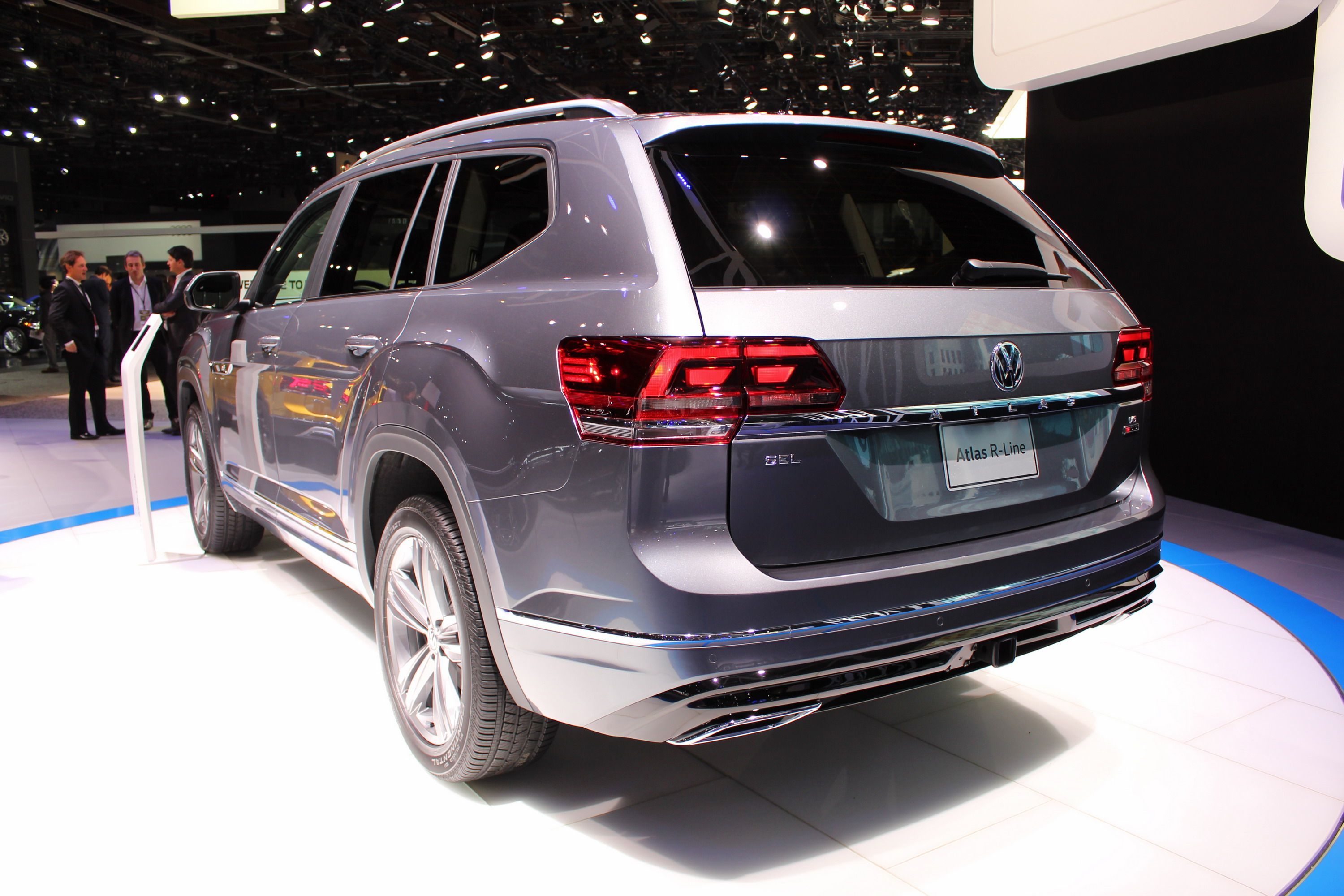 2017 Volkswagen Atlas R-Line