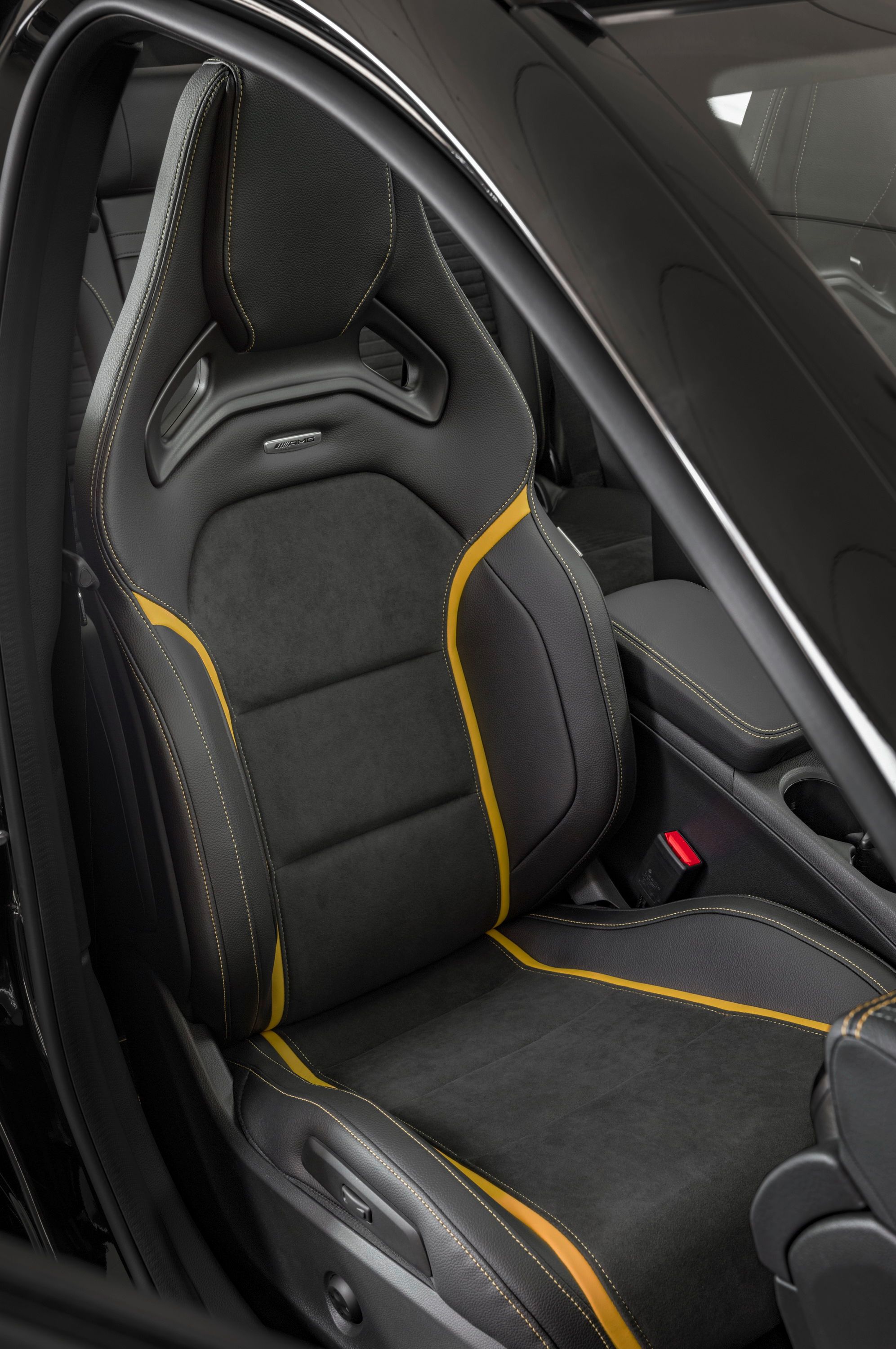 Dress Up Your CLA And GLA Models With The AMG Performance Studio Package