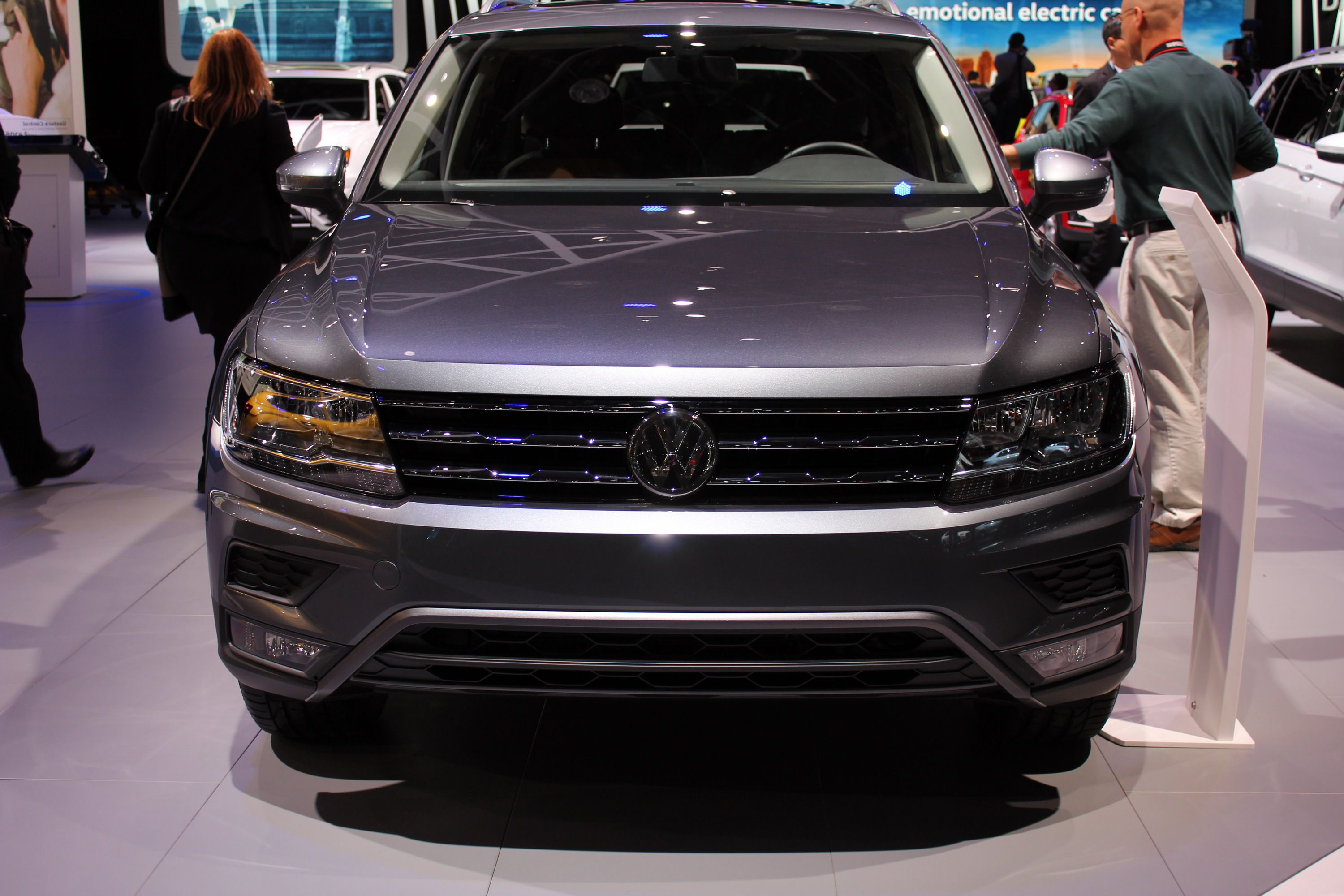 US Gets Longer Volkswagen Tiguan with Third-Row Seating Option