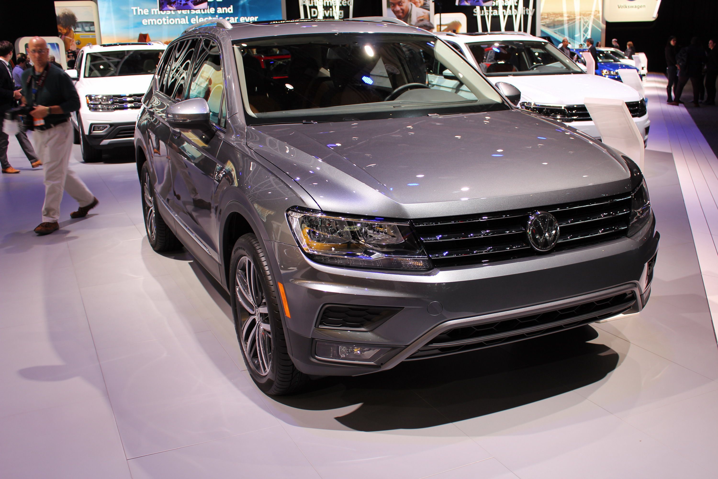 US Gets Longer Volkswagen Tiguan with Third-Row Seating Option