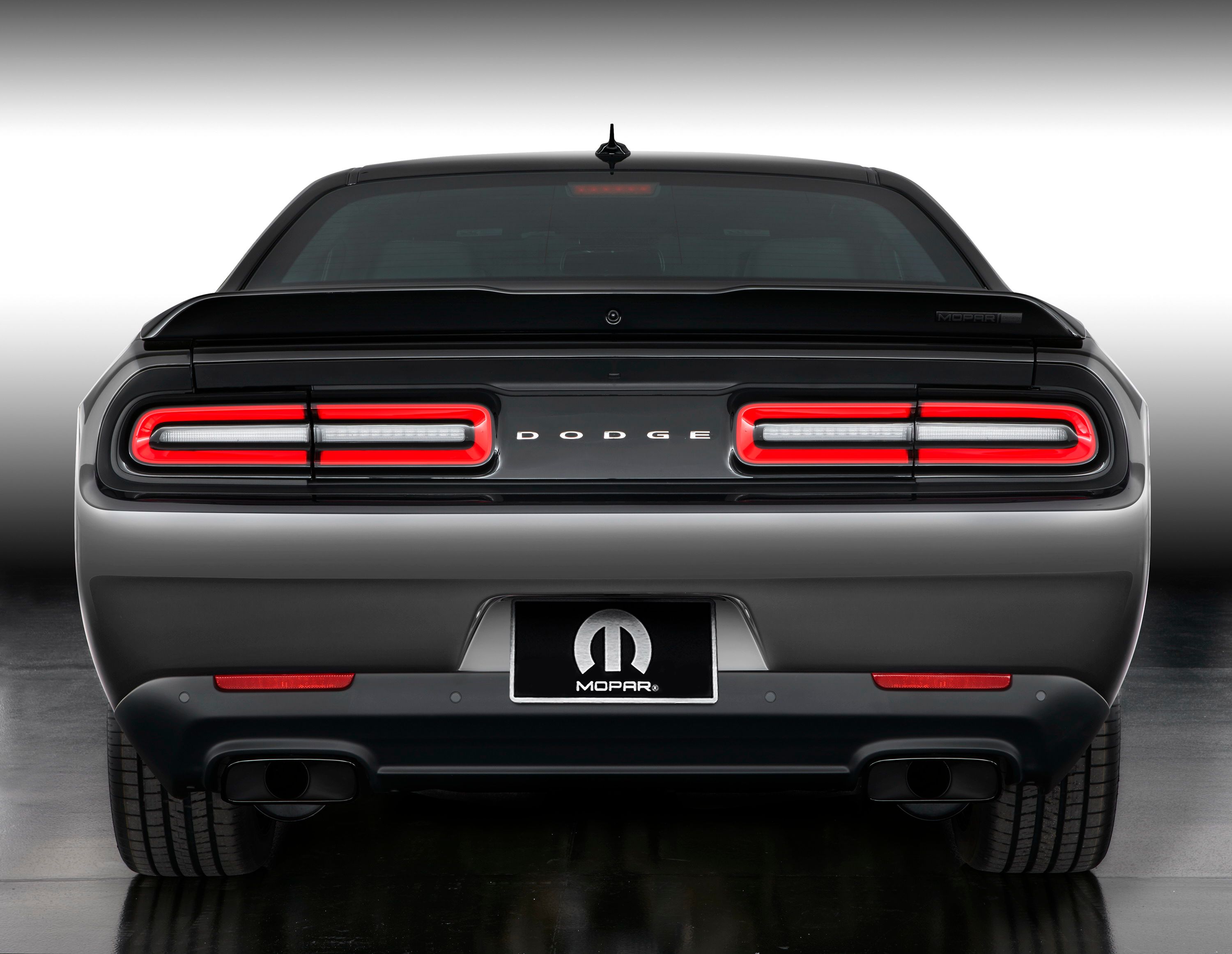Mopar ’17 Dodge Challenger