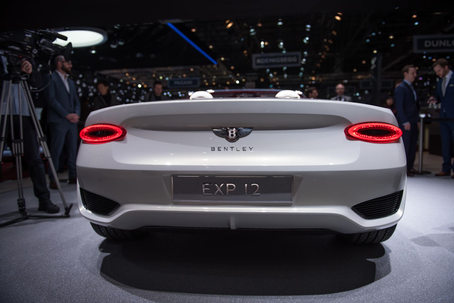 2017 Bentley EXP 12 Speed 6e Concept