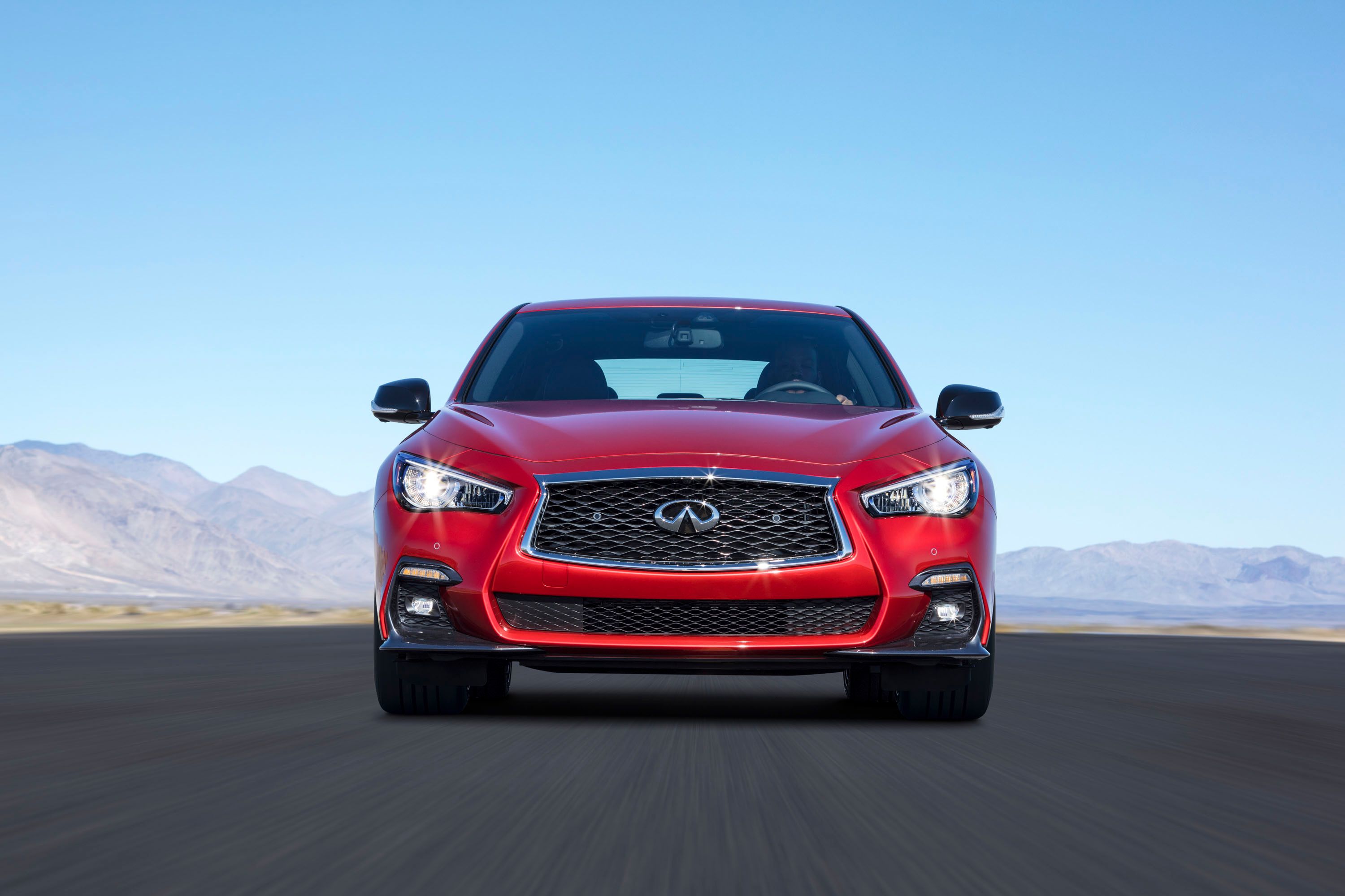 Infiniti Q50 Brings Innovative Technologies To Geneva