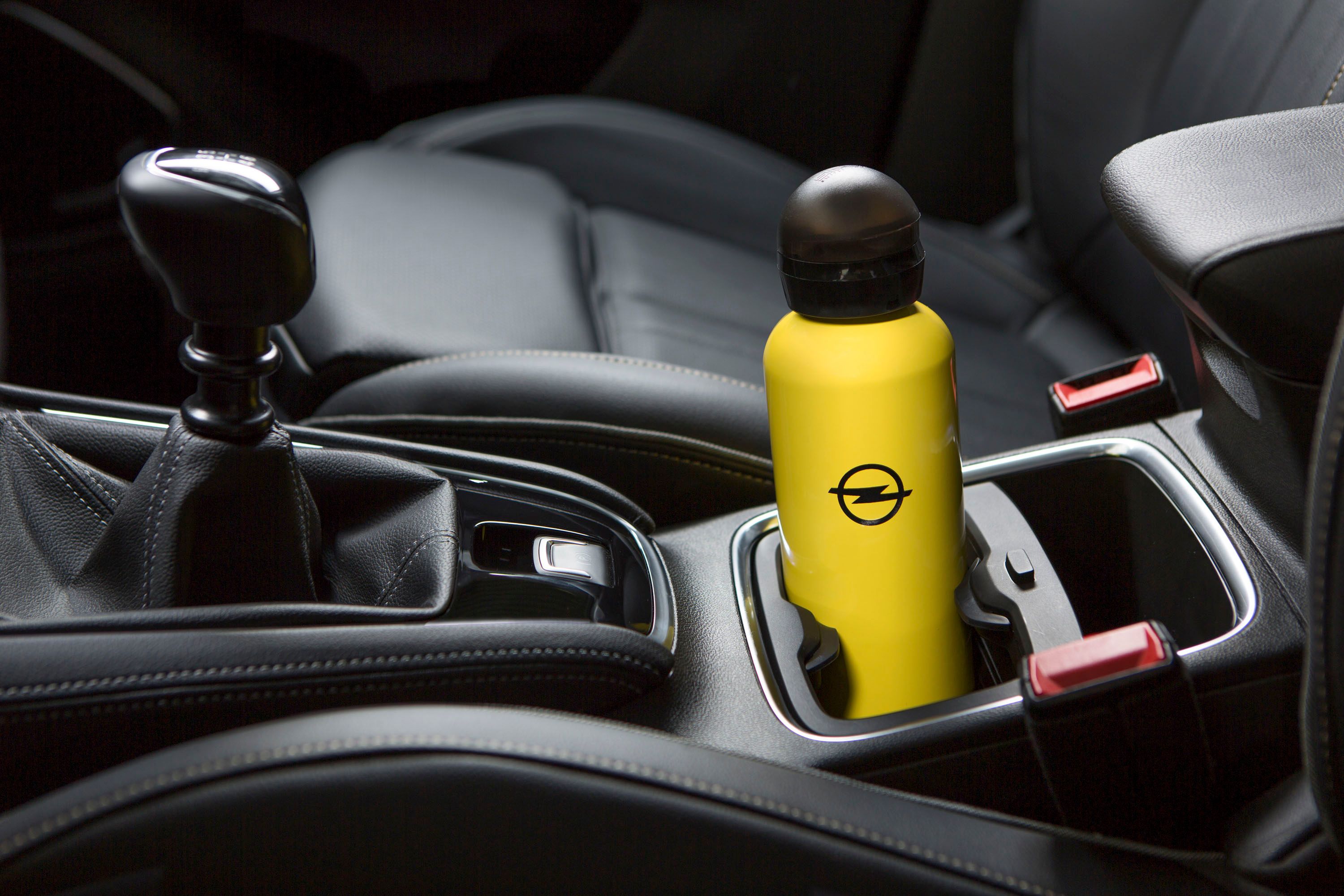 Opel Announces First Hybrid Vehicle at Frankfurt Auto Show