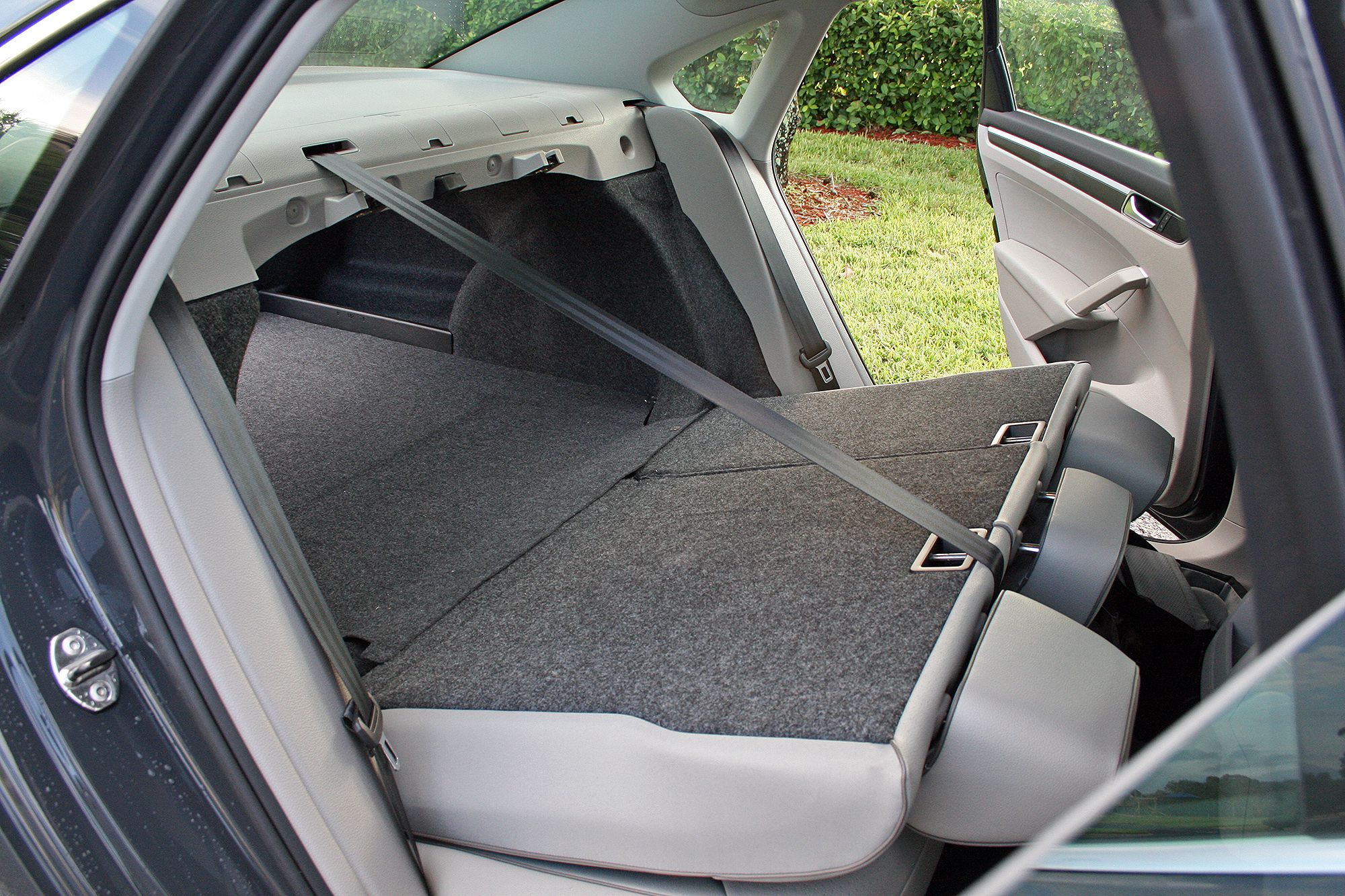 2017 Volkswagen Passat R-Line – Driven