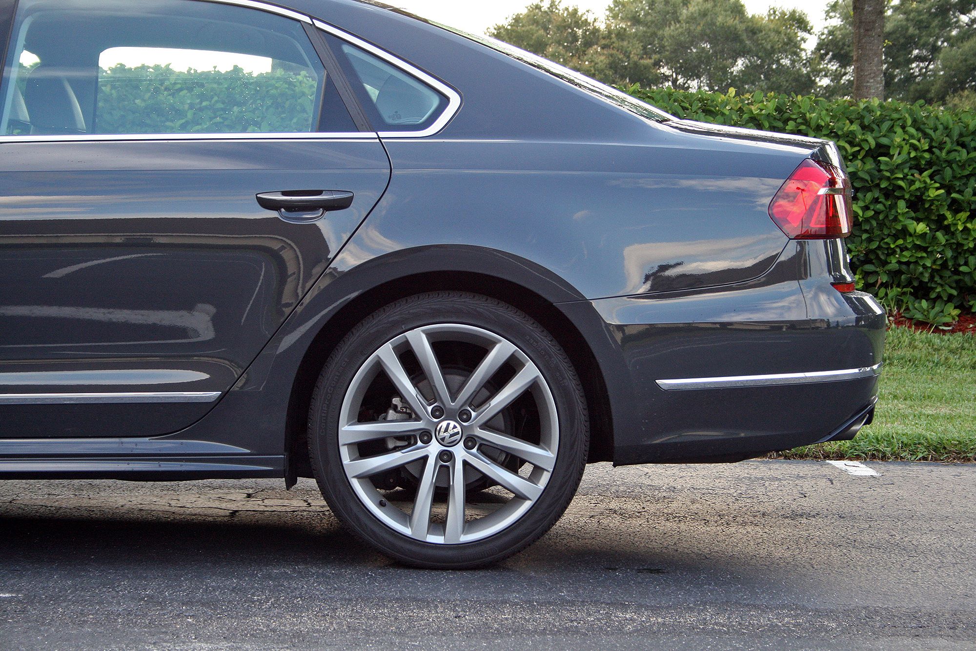 2017 Volkswagen Passat R-Line – Driven