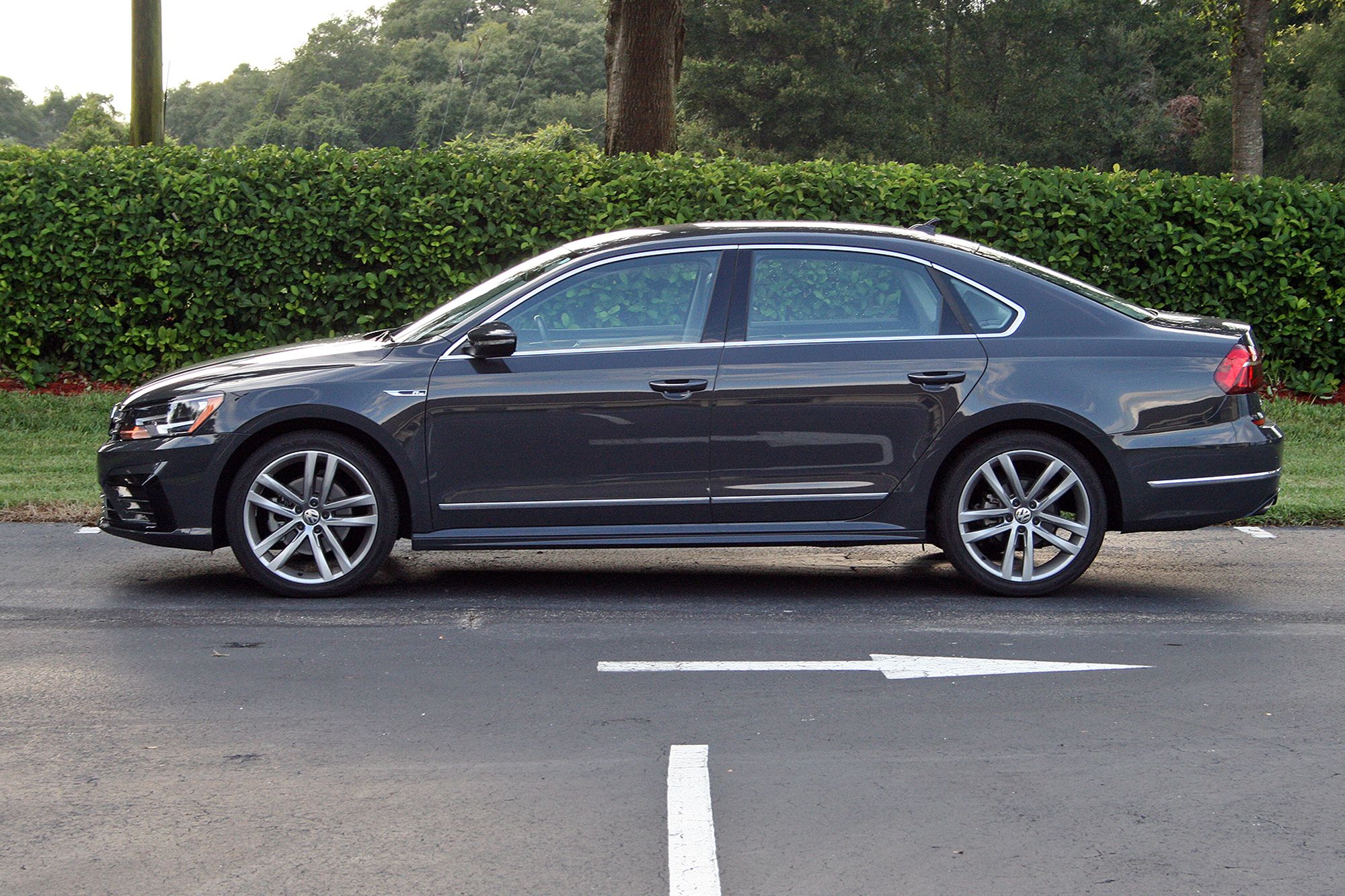 2017 Volkswagen Passat R-Line – Driven