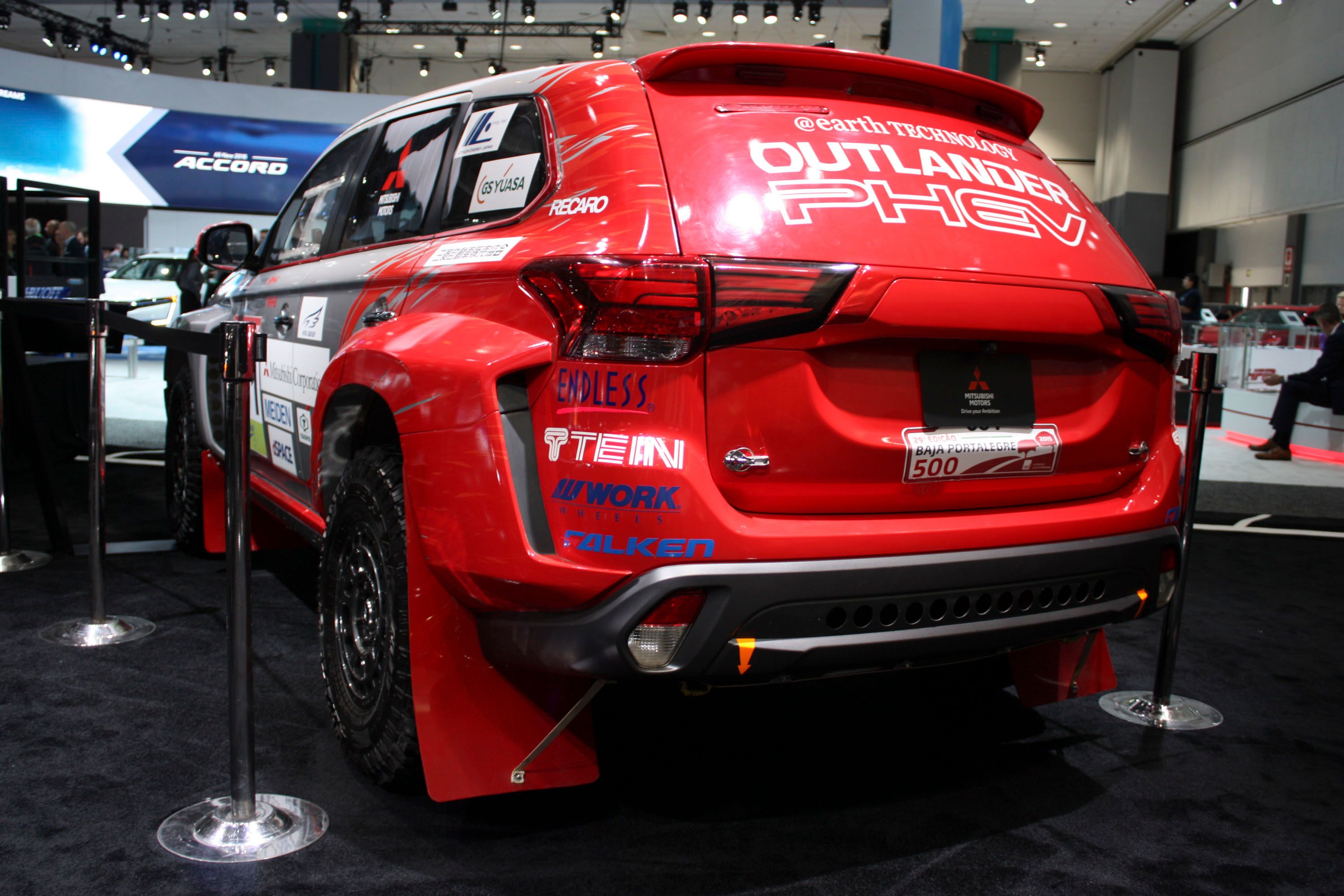 2016 Mitsubishi Outlander PHEV Baja Race Car