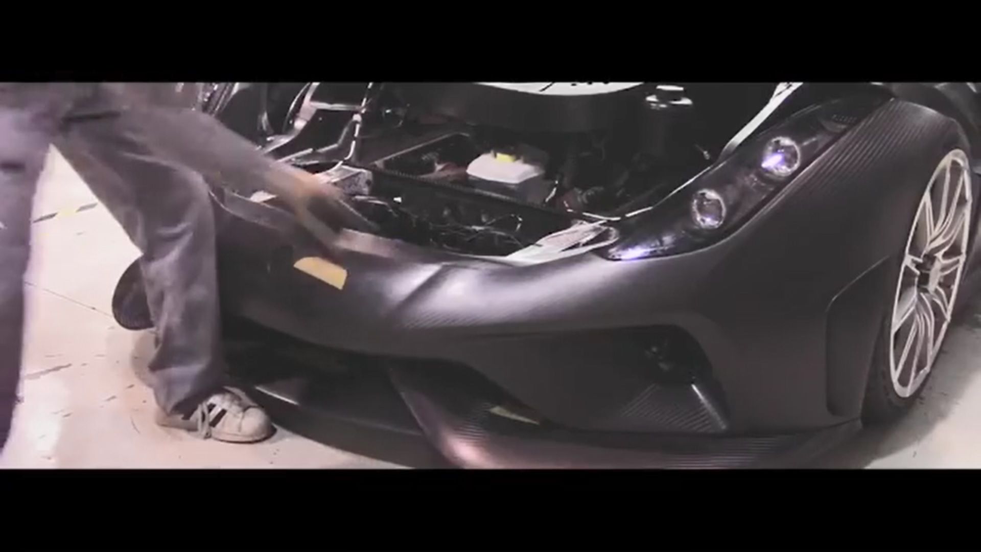 Amazing Video – Crash Testing A Koenigsegg Regera