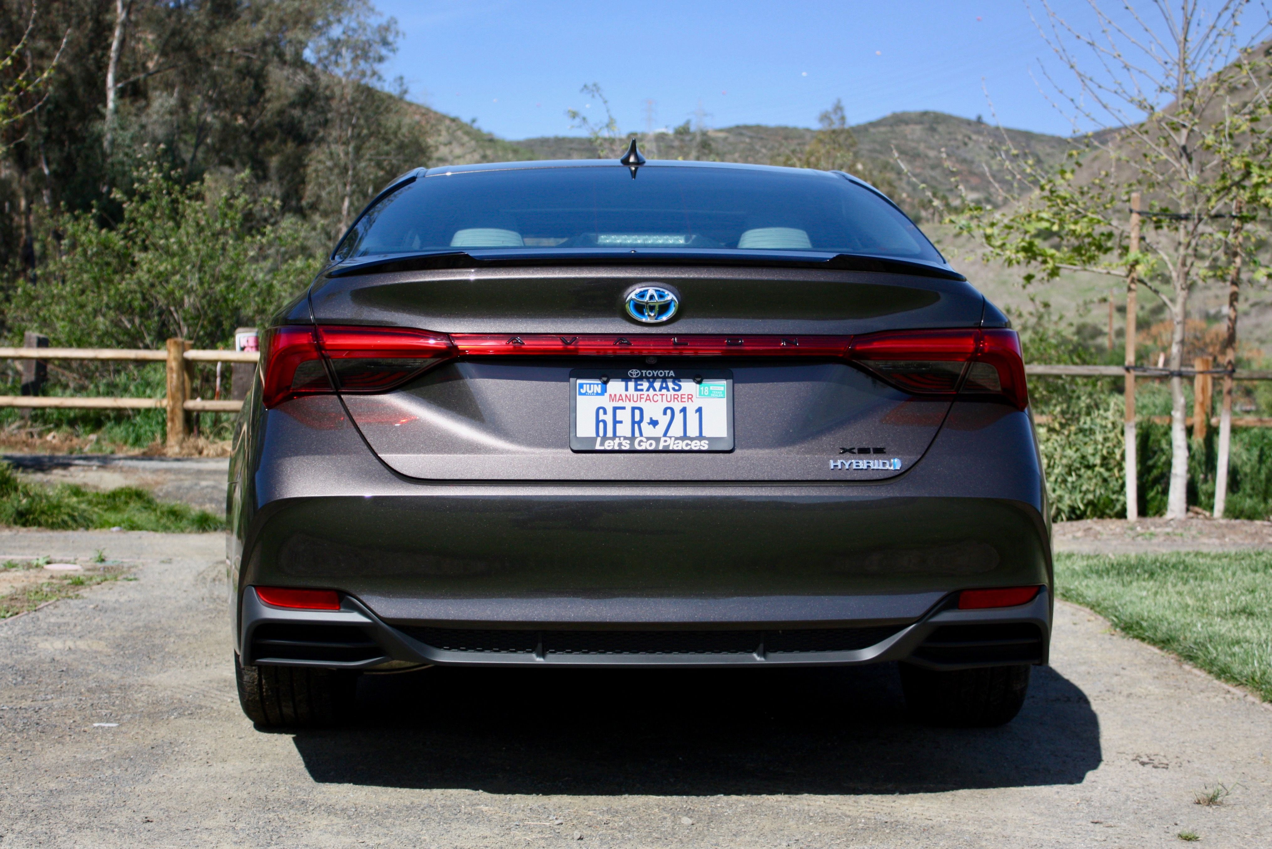The 2019 Toyota Avalon’s Interior Looks Fantastic