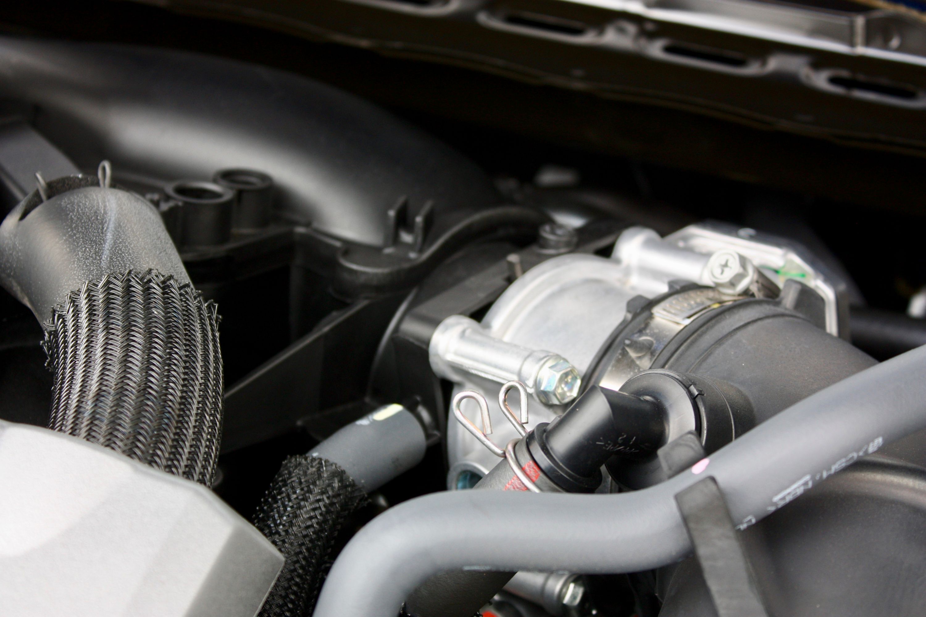 The 2019 Lexus ES Gets All-New Chassis, Drives Like A Champ