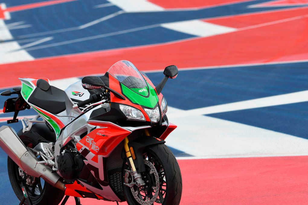 2018 Aprilia RSV4 RF LE
