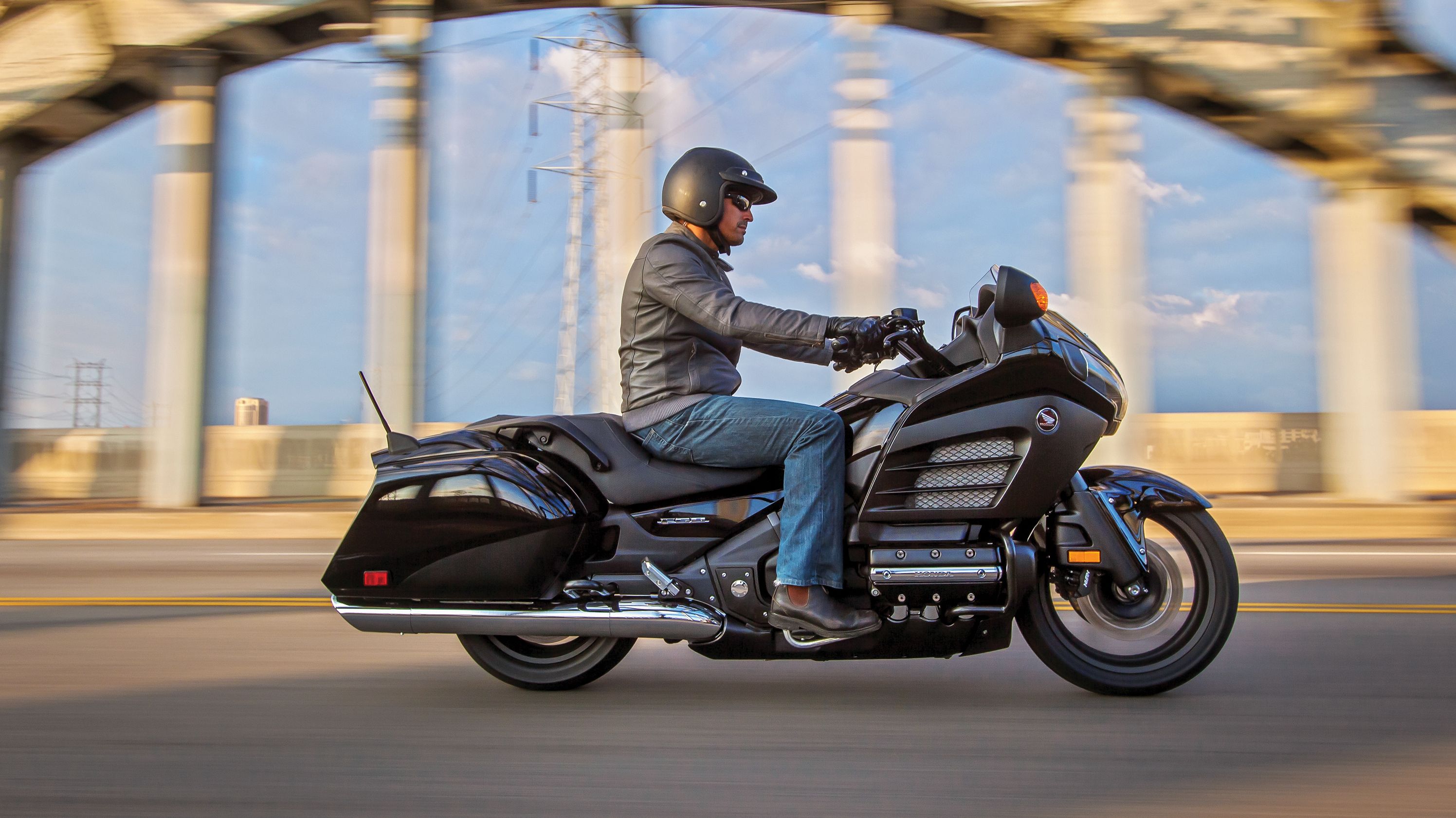 2016 - 2017 Honda Gold Wing / Gold Wing F6B