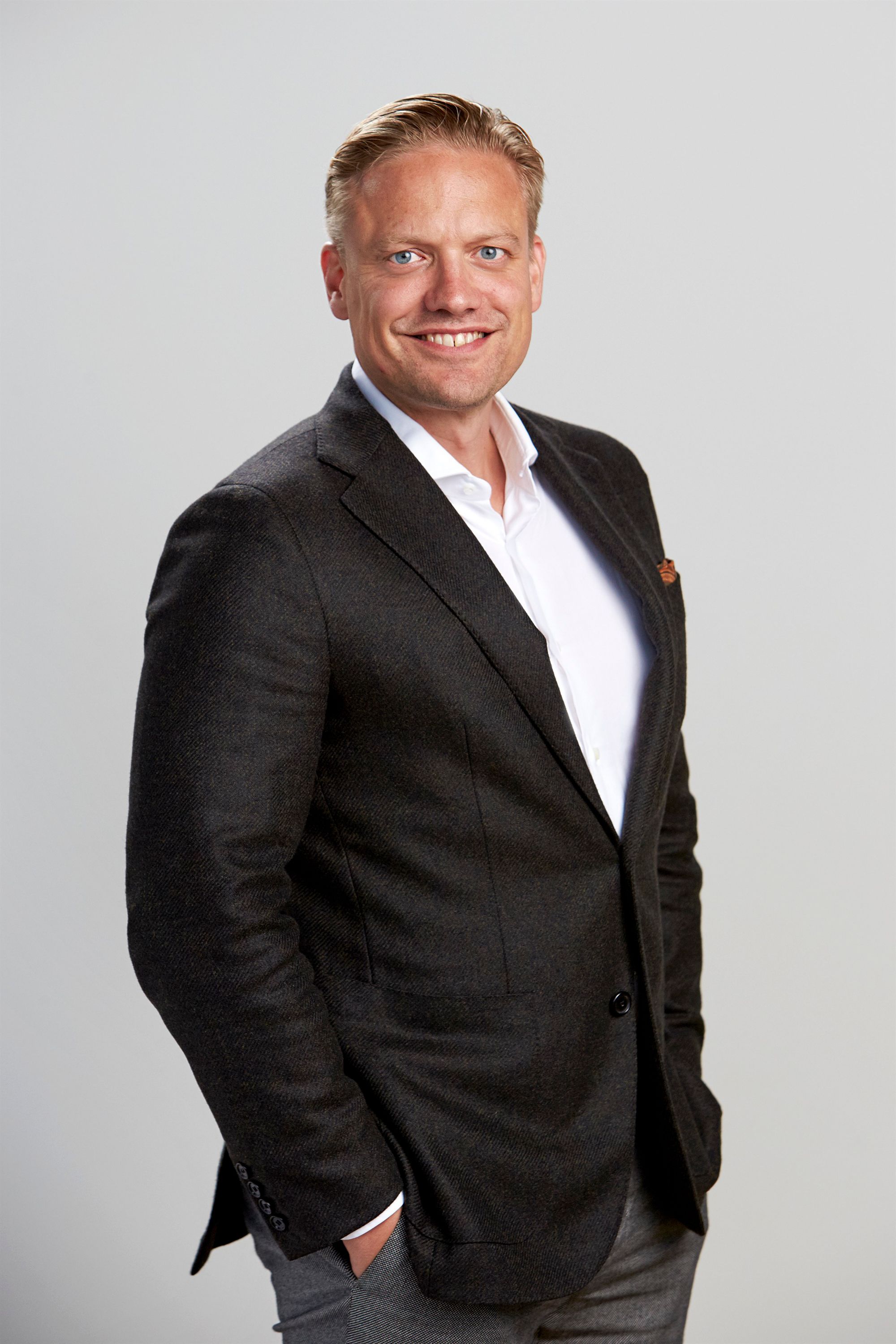 2019 Volvo V60 Cross Country