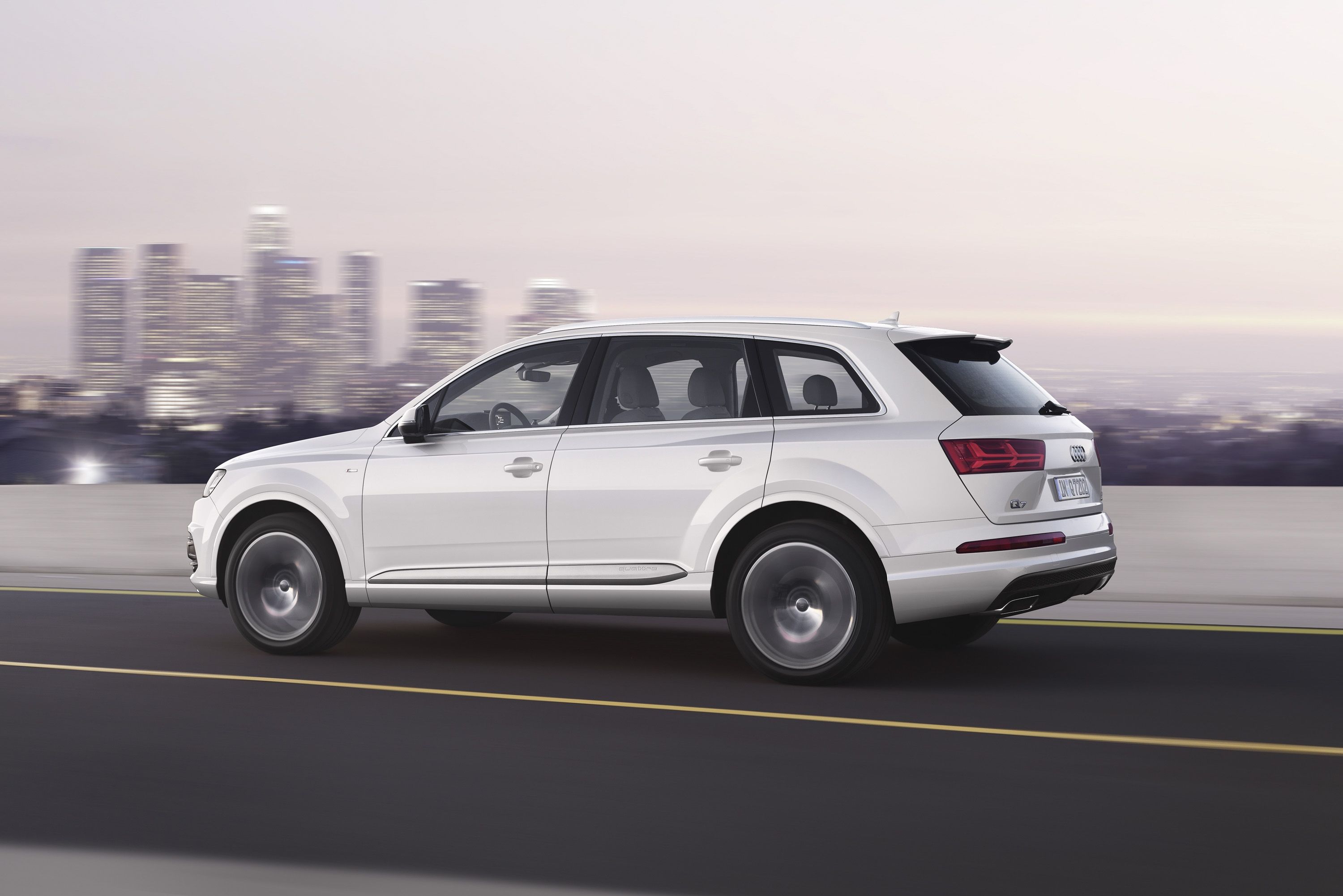 Mercedes GLE vs Audi Q7