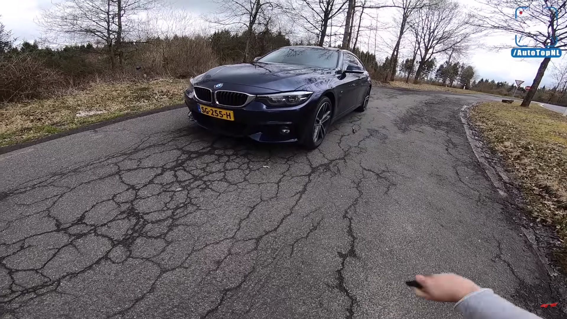 Check Out this Cool Acceleration Test Between a BMW 440i Gran Coupe and ...