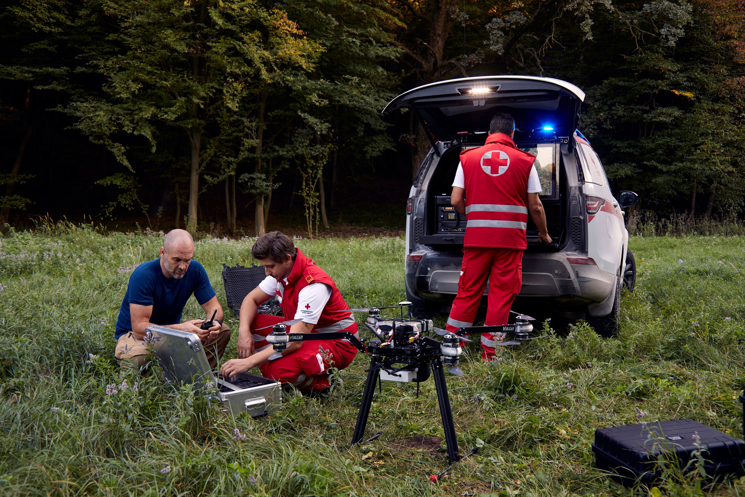 2018 Land Rover Red Cross Discovery Emergency Response Vehicle