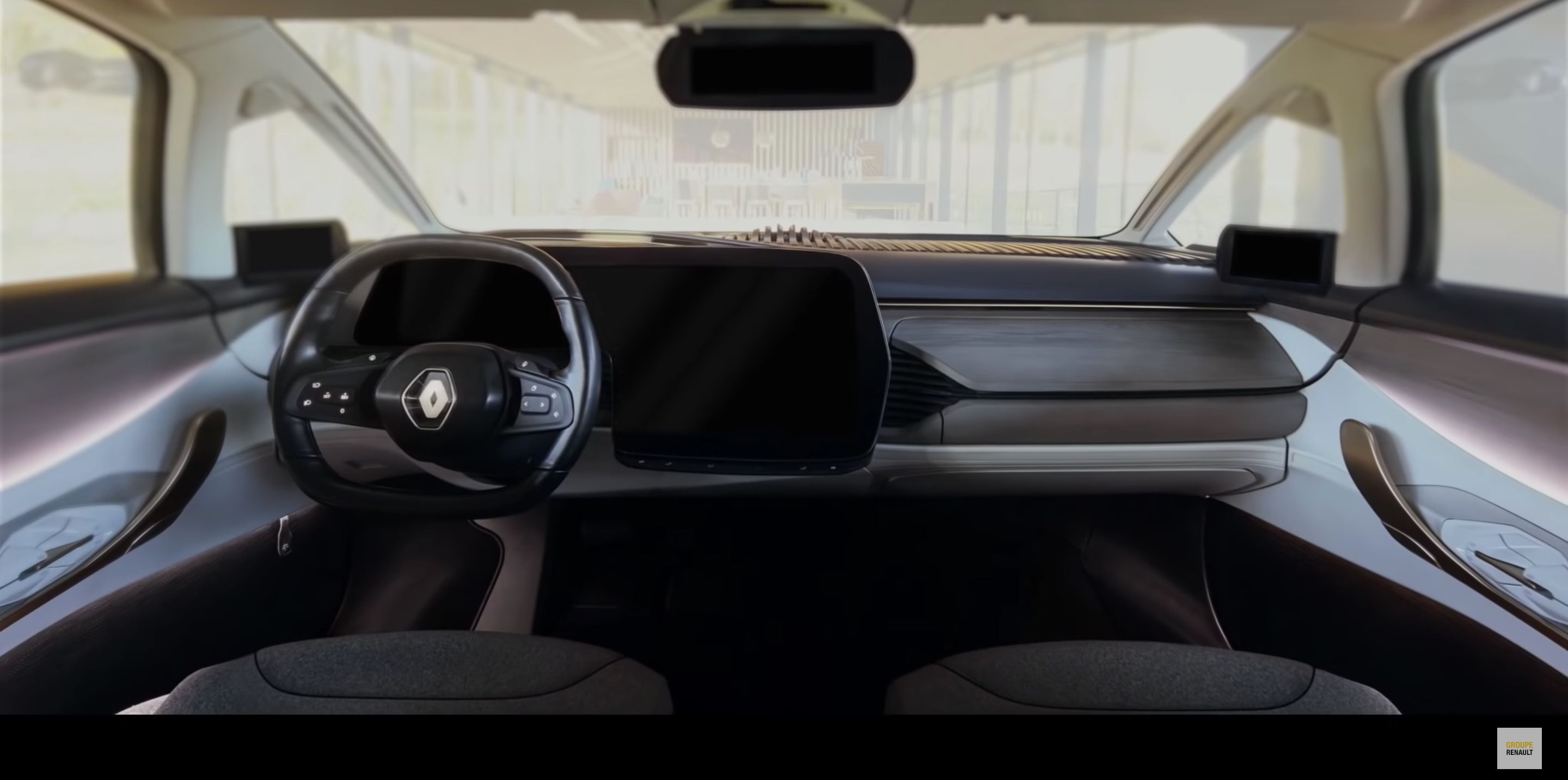Renault Shows Off Futuristic AEX Infotainment in Paris