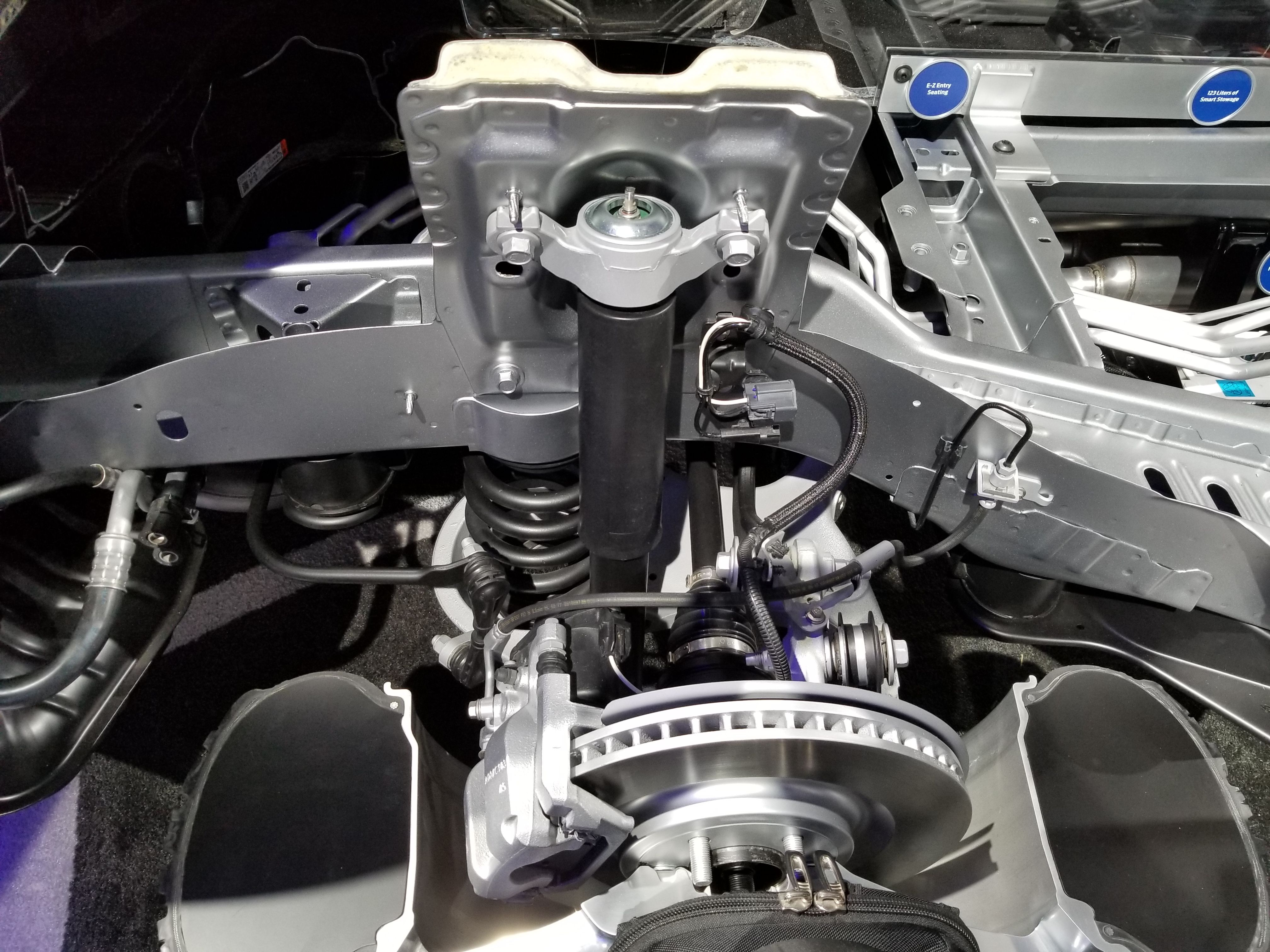 2020 Ford Explorer Hybrid promises 500 miles range