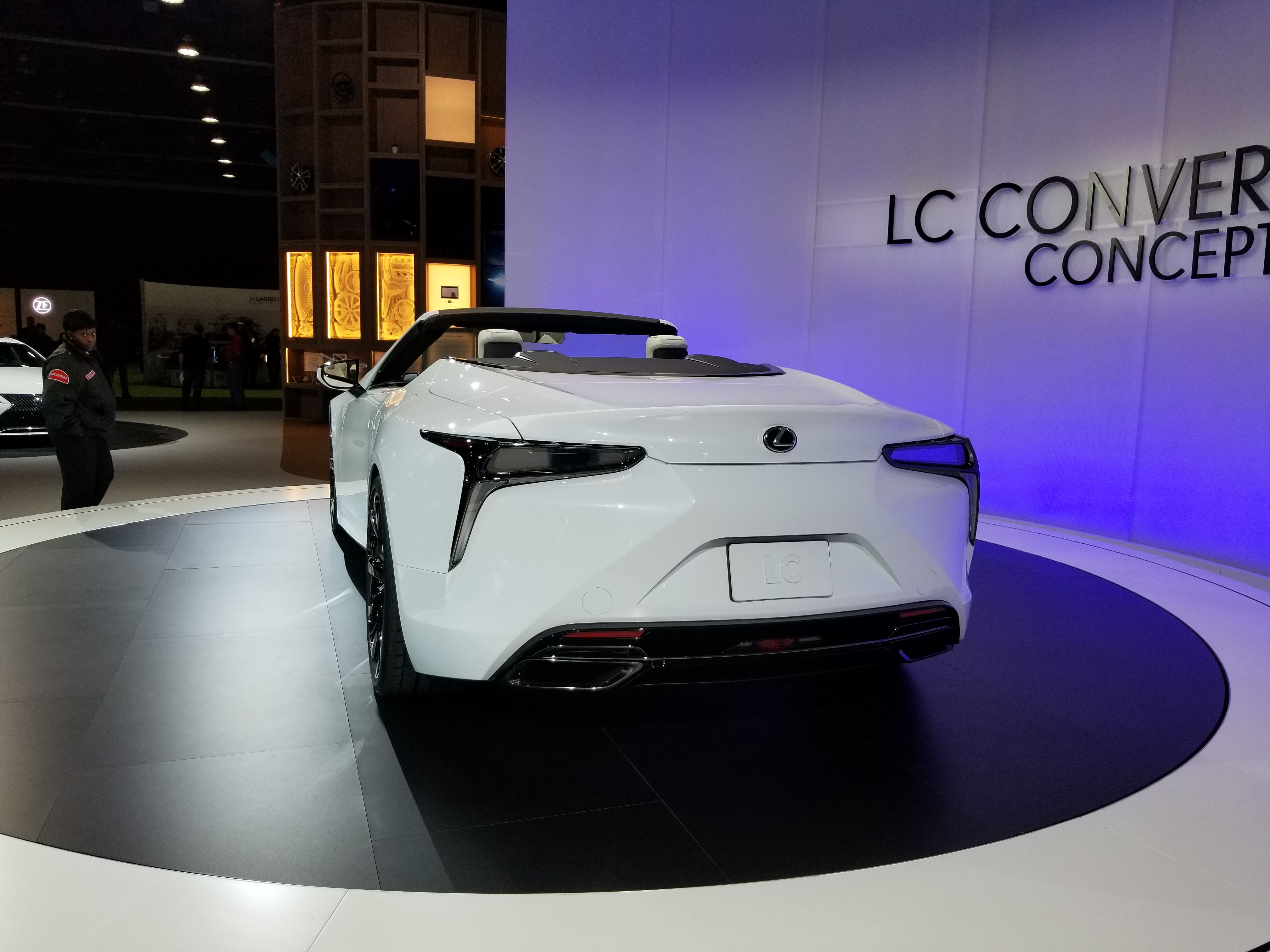 Lexus LC Debuts At The 2019 Detroit Auto Show In A Topless Avatar