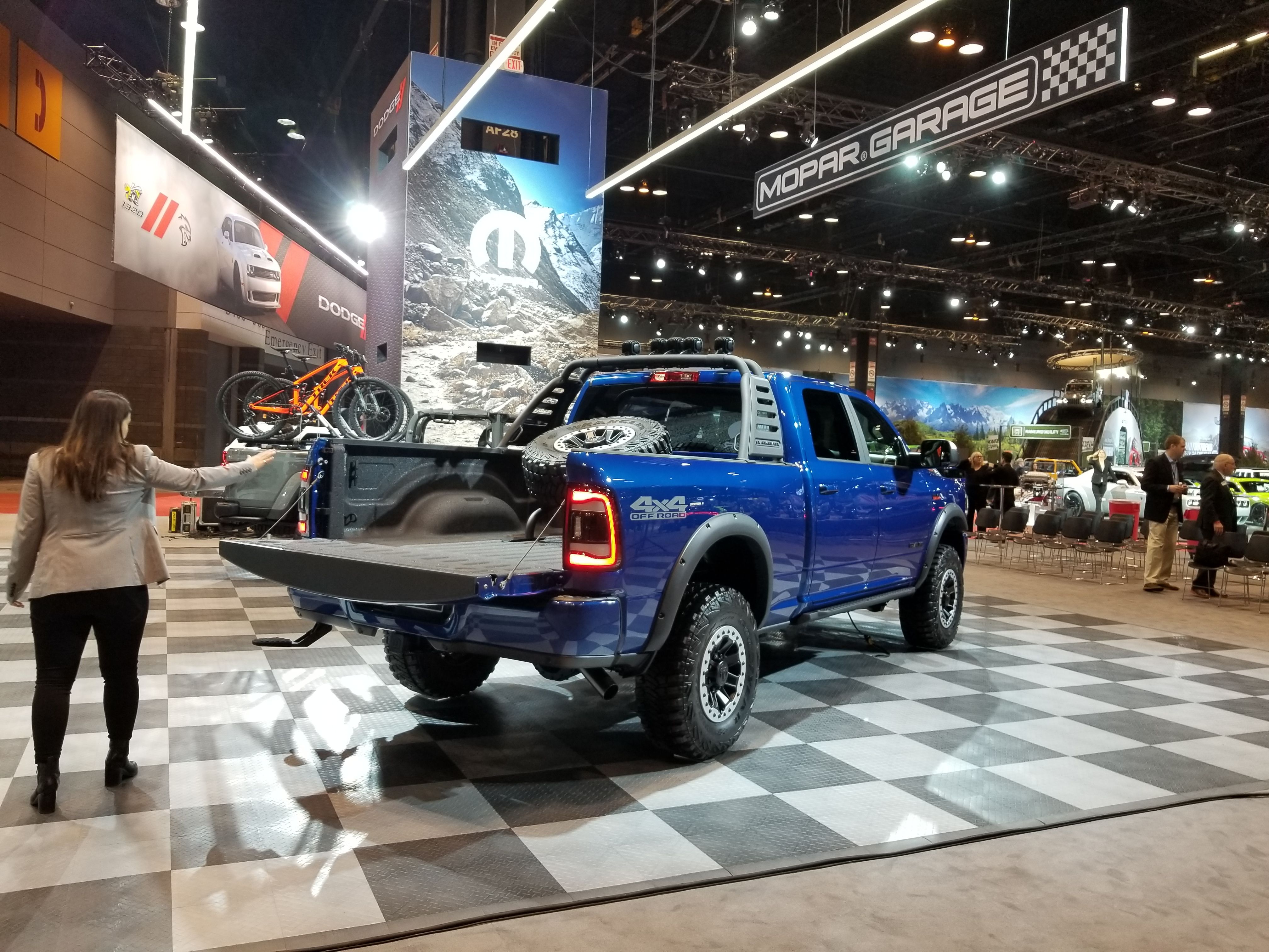 The Mopar-modified 2019 Ram 2500 Heavy Duty Has Everything That You Can ...