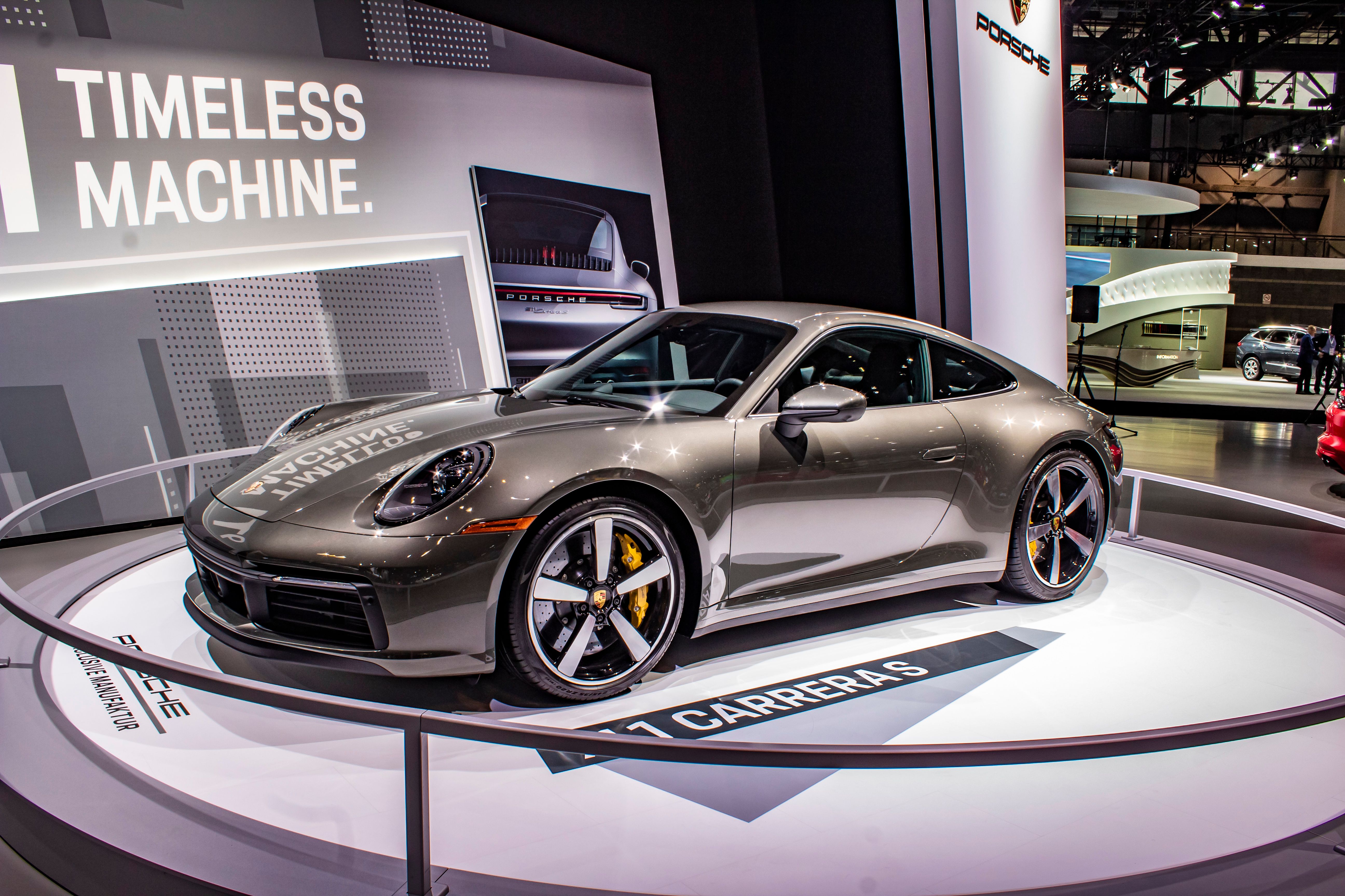 You Can Now Order Your 2020 Porsche 911 With a Manual Transmission, But ...