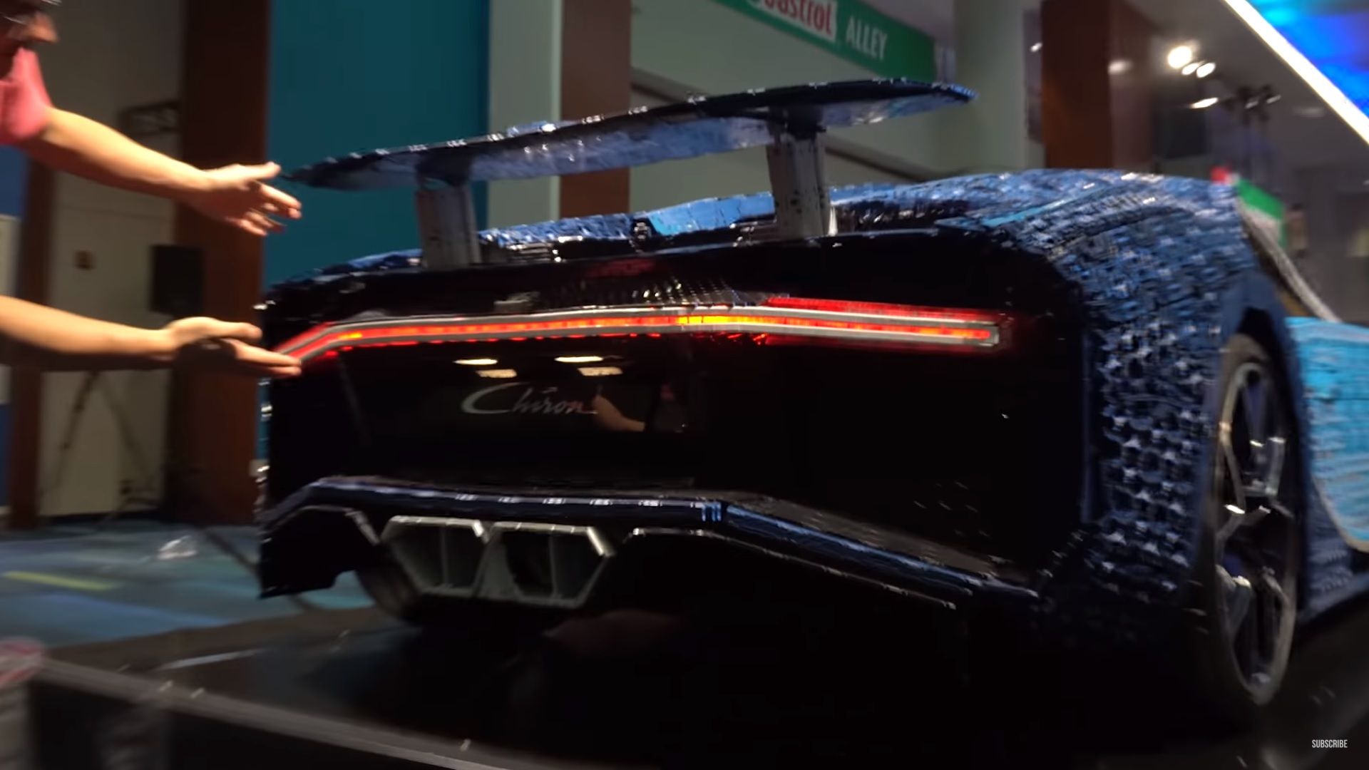 Details Of the Full-Scale LEGO Bugatti Chiron Are Incredible