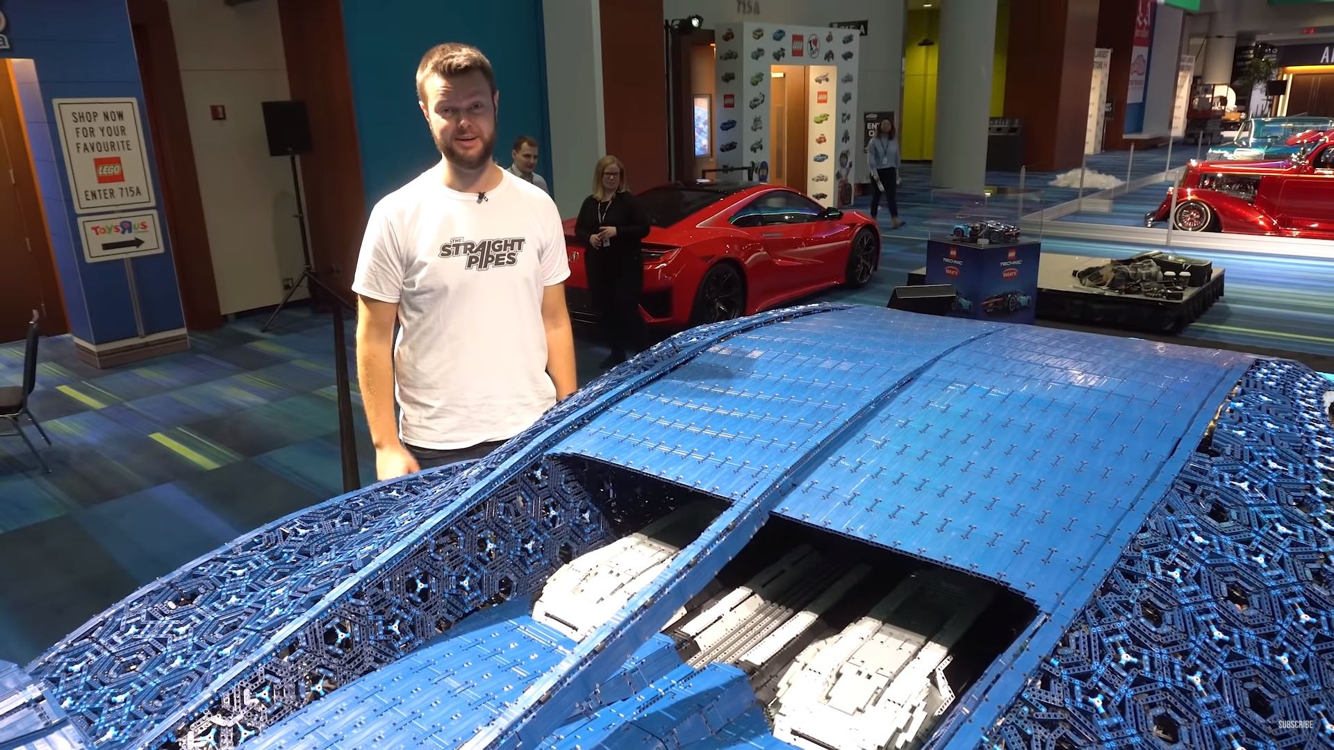 Details Of the Full-Scale LEGO Bugatti Chiron Are Incredible