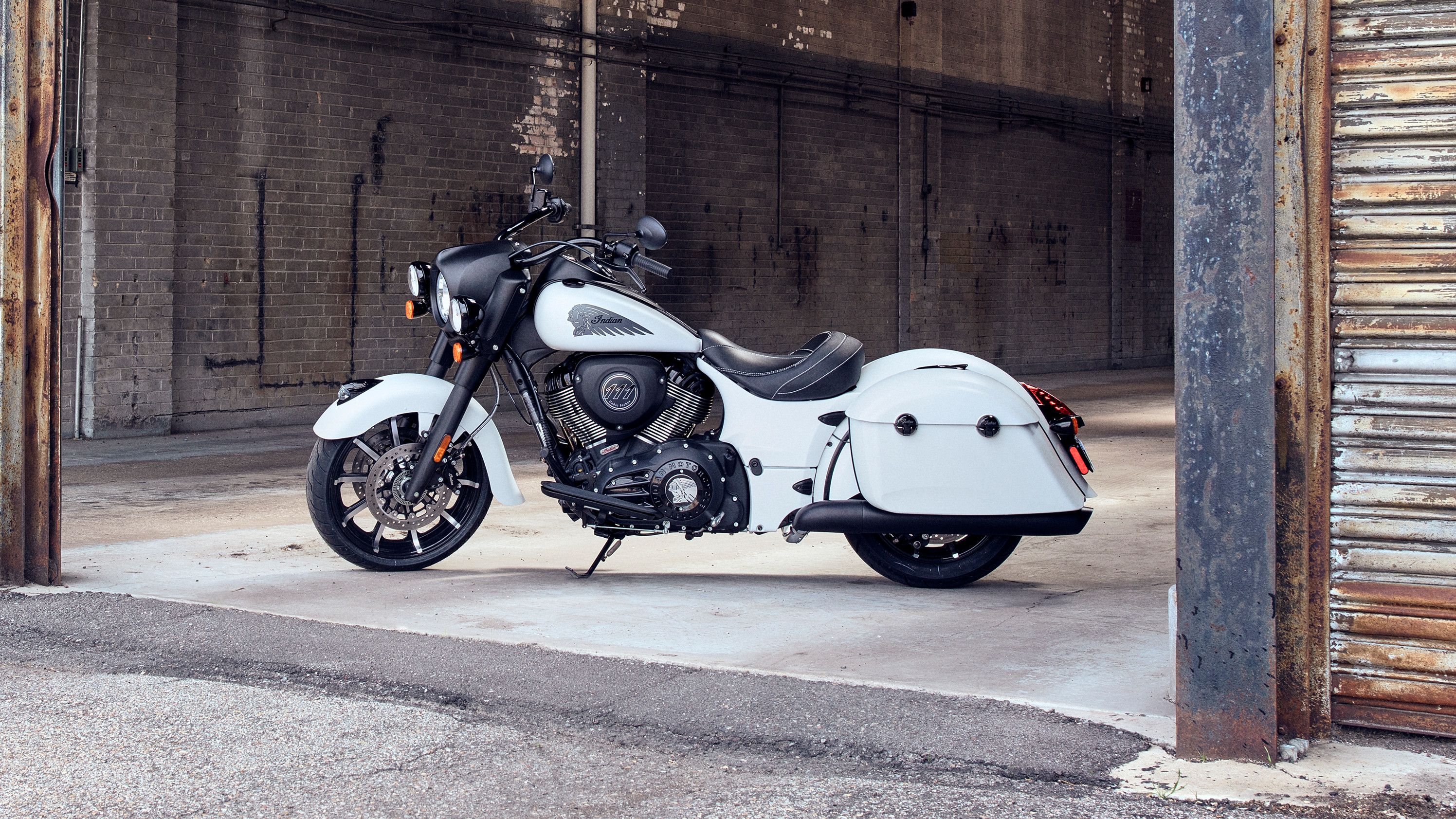 2019 Indian Springfield Dark Horse