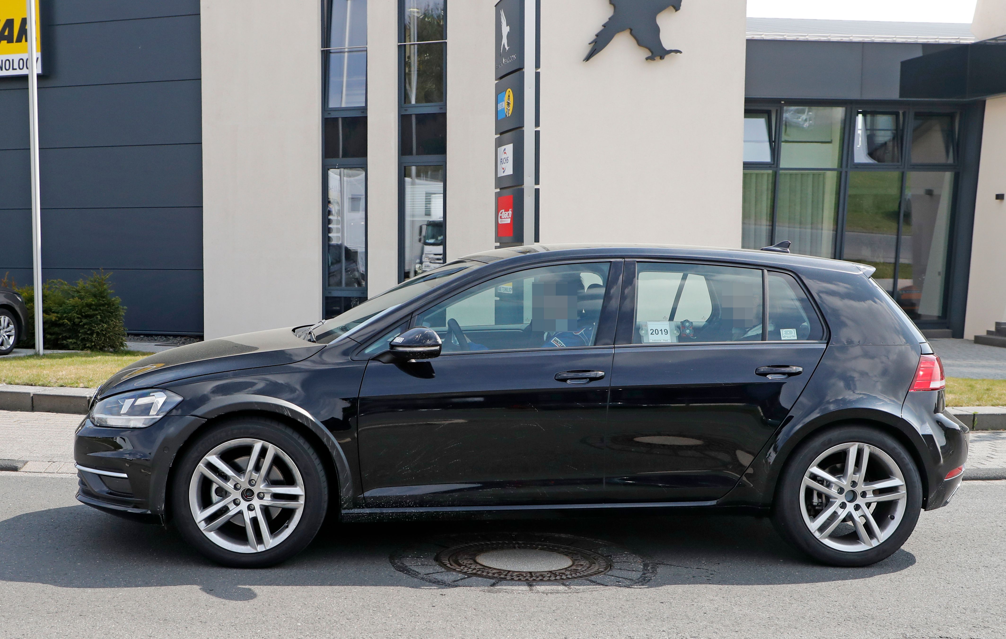 2020 Volkswagen Golf Crossover