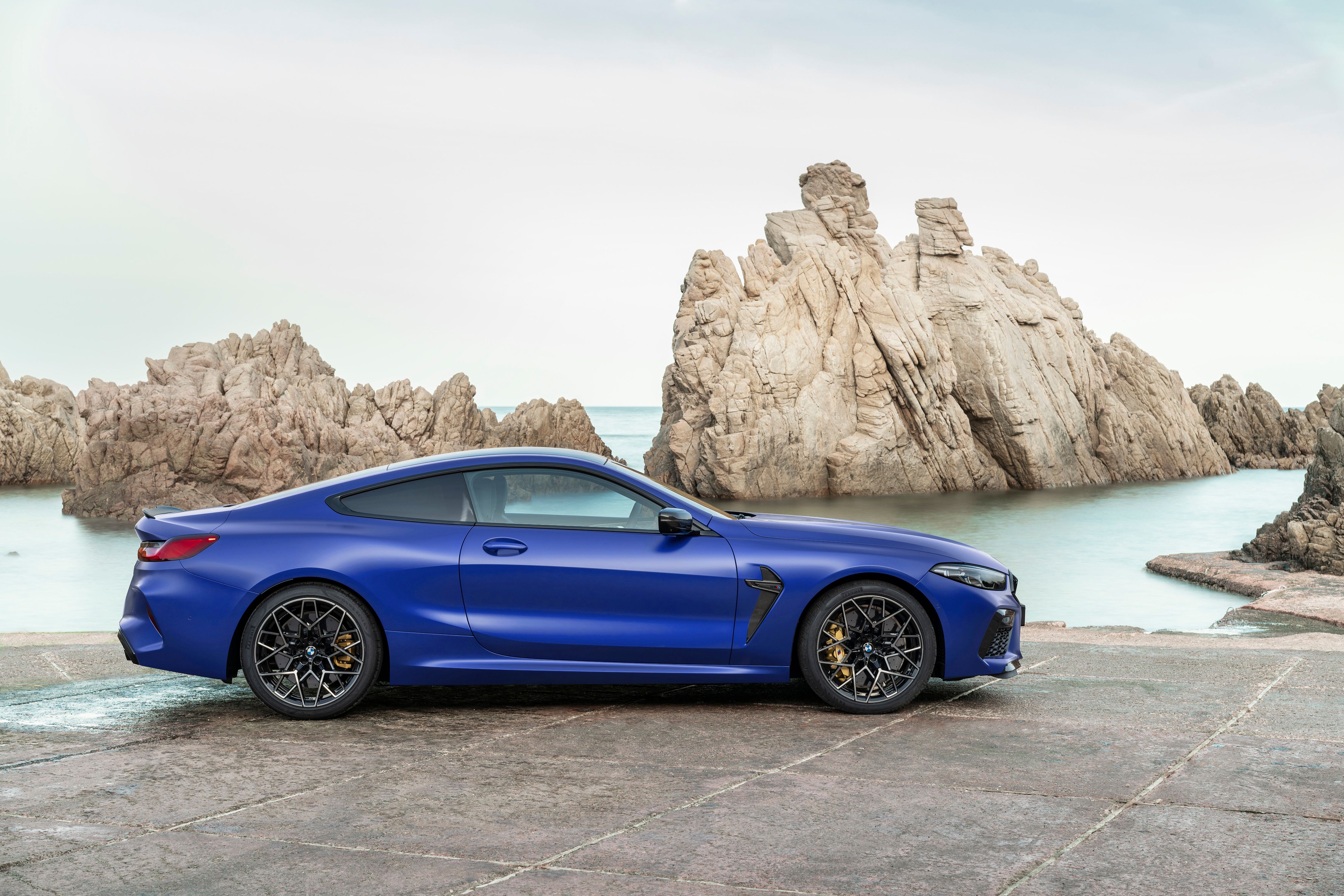 2020 BMW M8 vs. 2020 Aston Martin DBS Superleggera