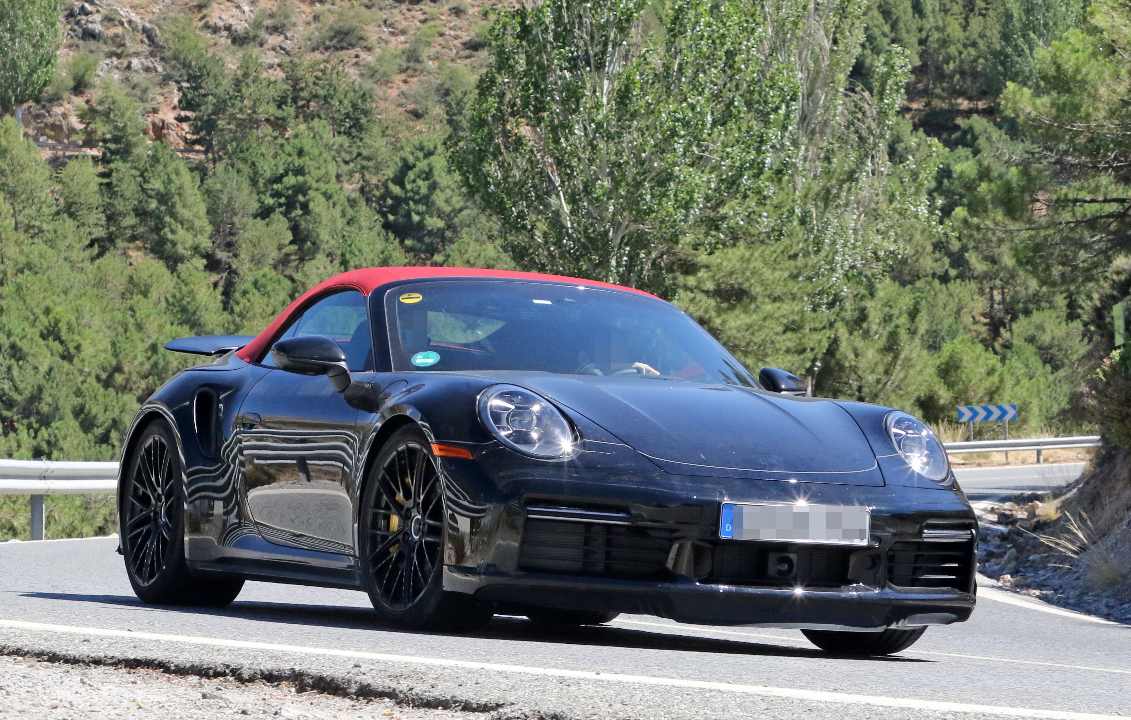 Here's Everything We Know About The 2020 Porsche 911 Turbo Convertible