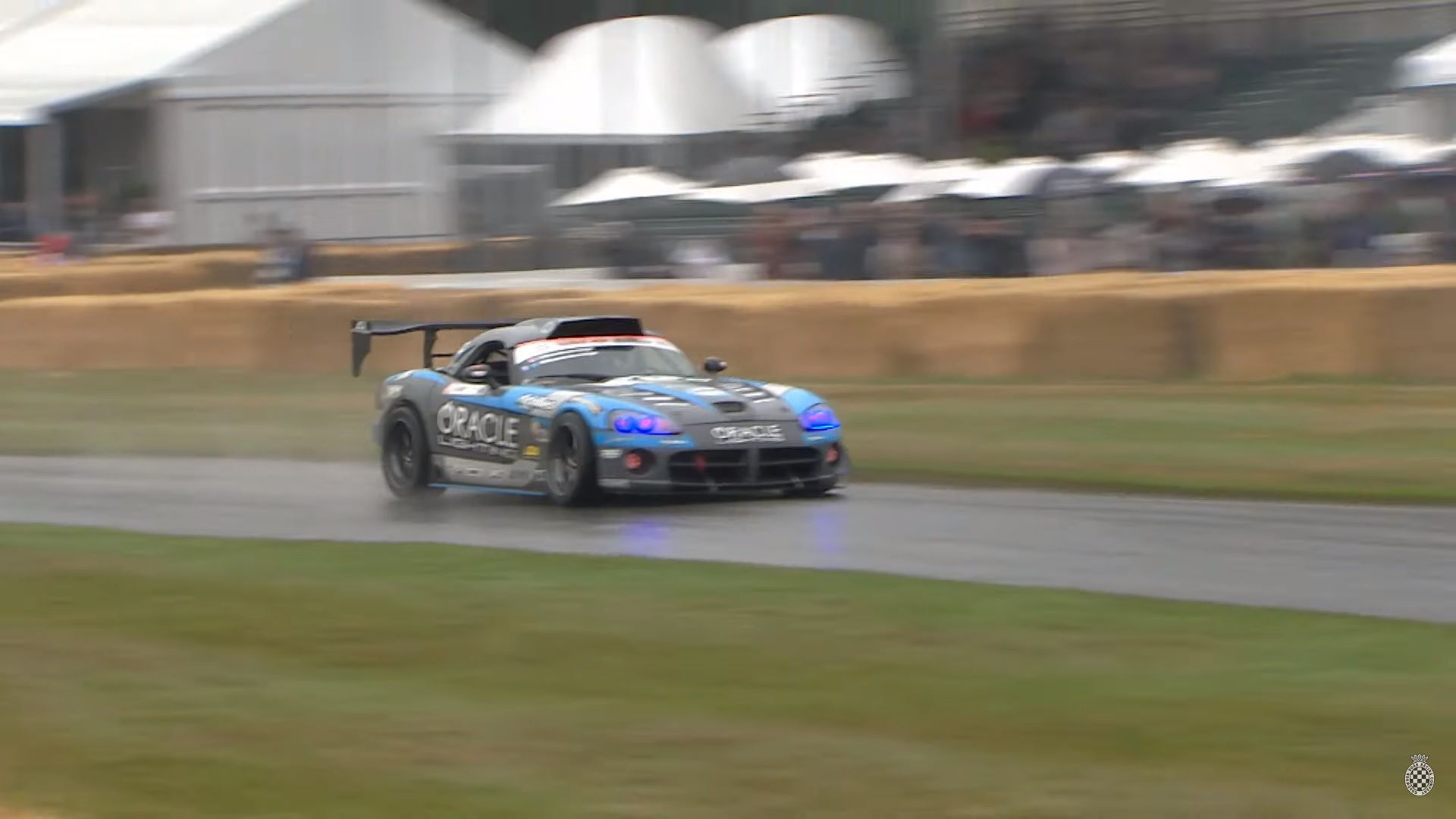 A Dodge Viper Drifting in the Rain is a Treat For All Of Us
