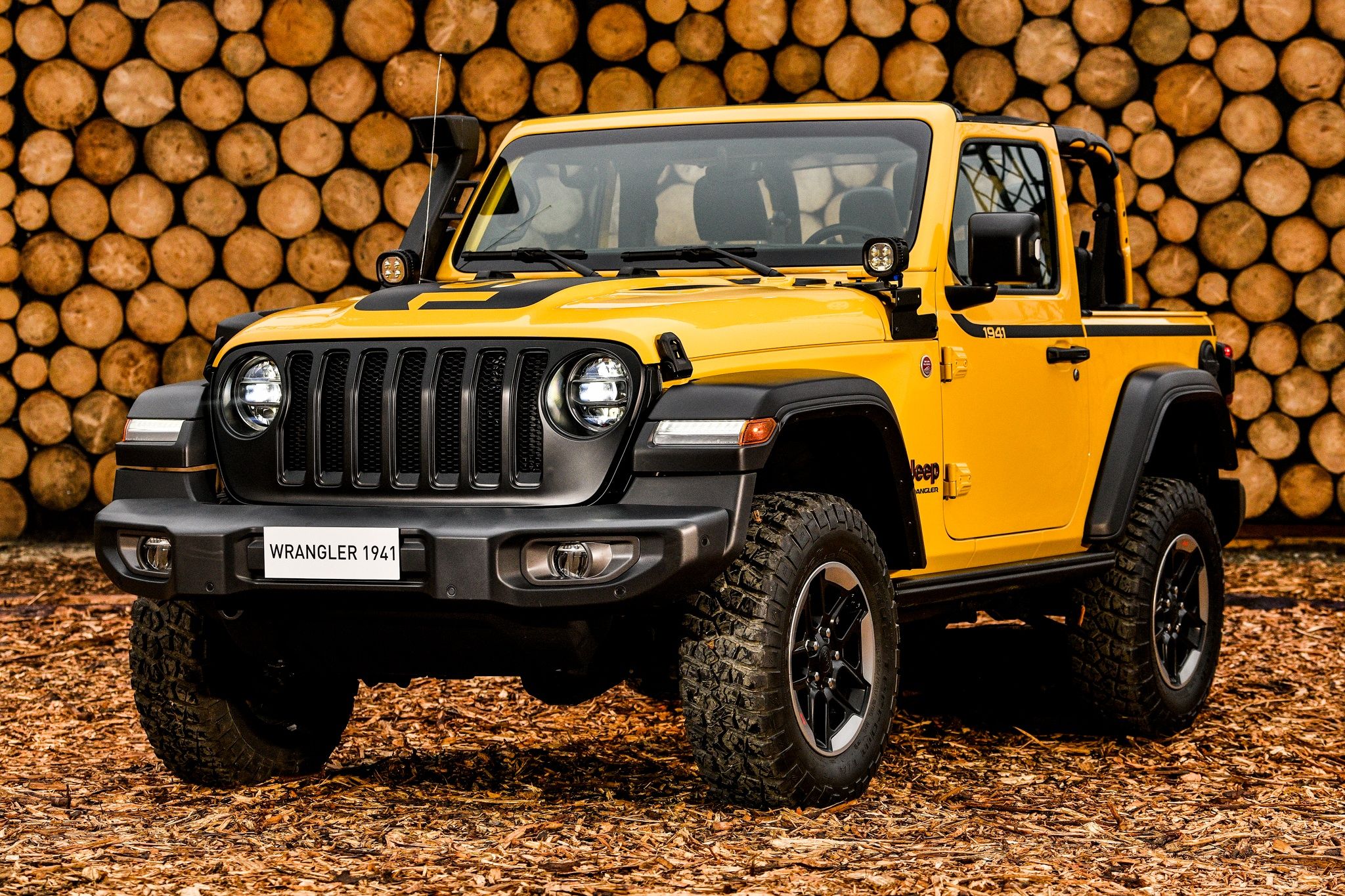 Jeep Brings The Gladiator To Europe!